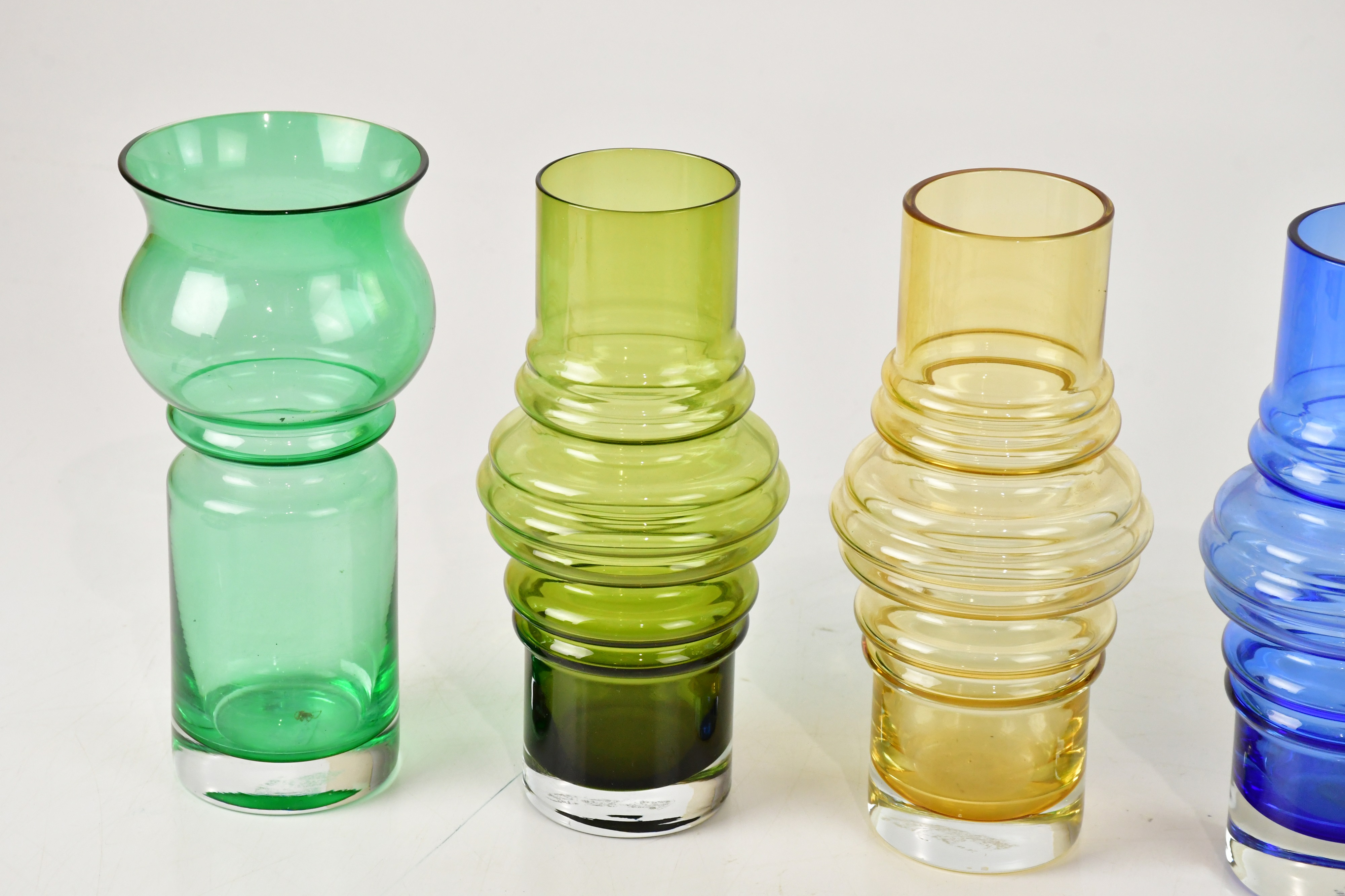 Lot 122 - TAMARA ALADIN FOR RIIHIMAKI; four art glass