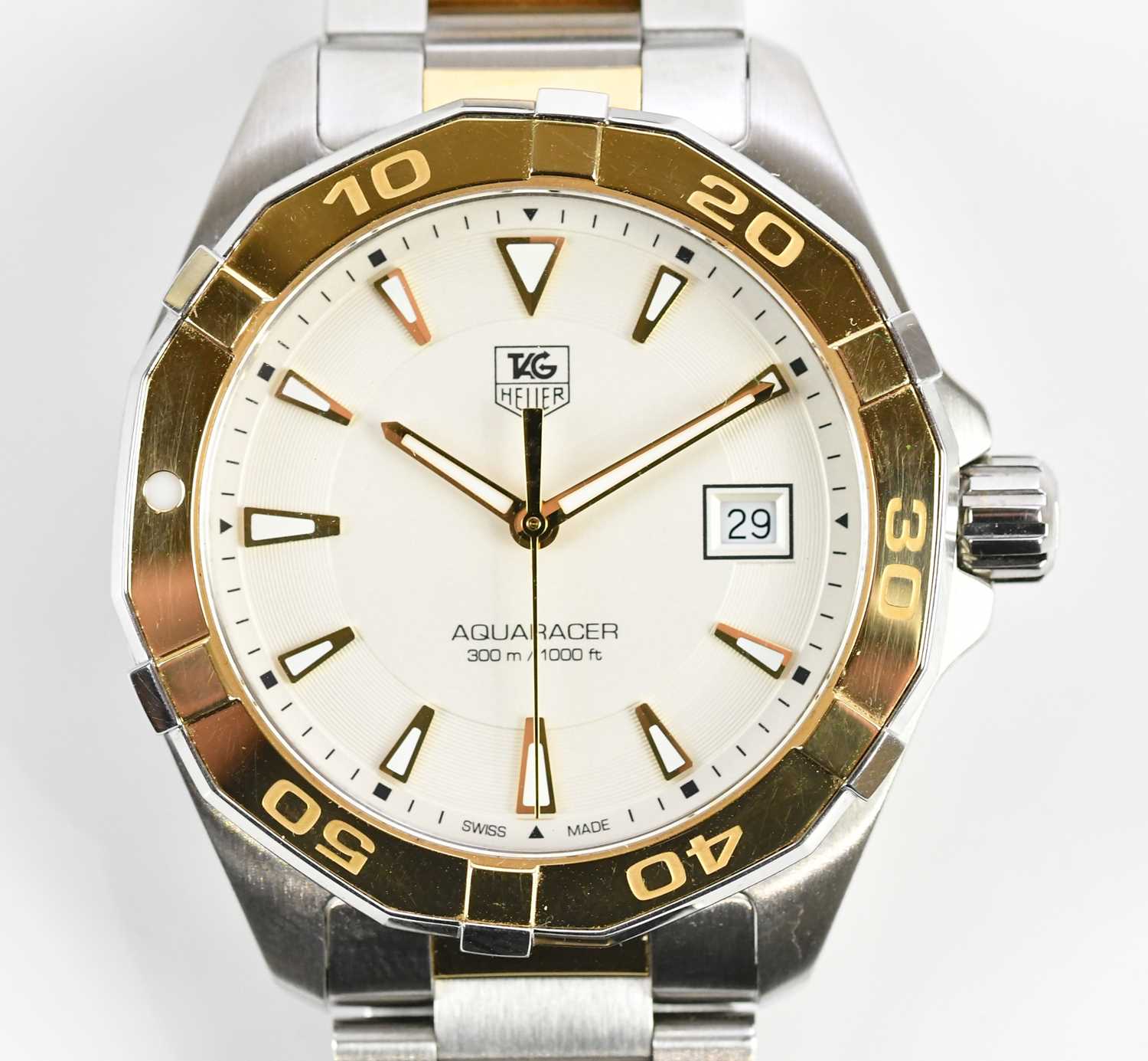Lot 24 - TAG HEUER; a gentleman's stainless steel