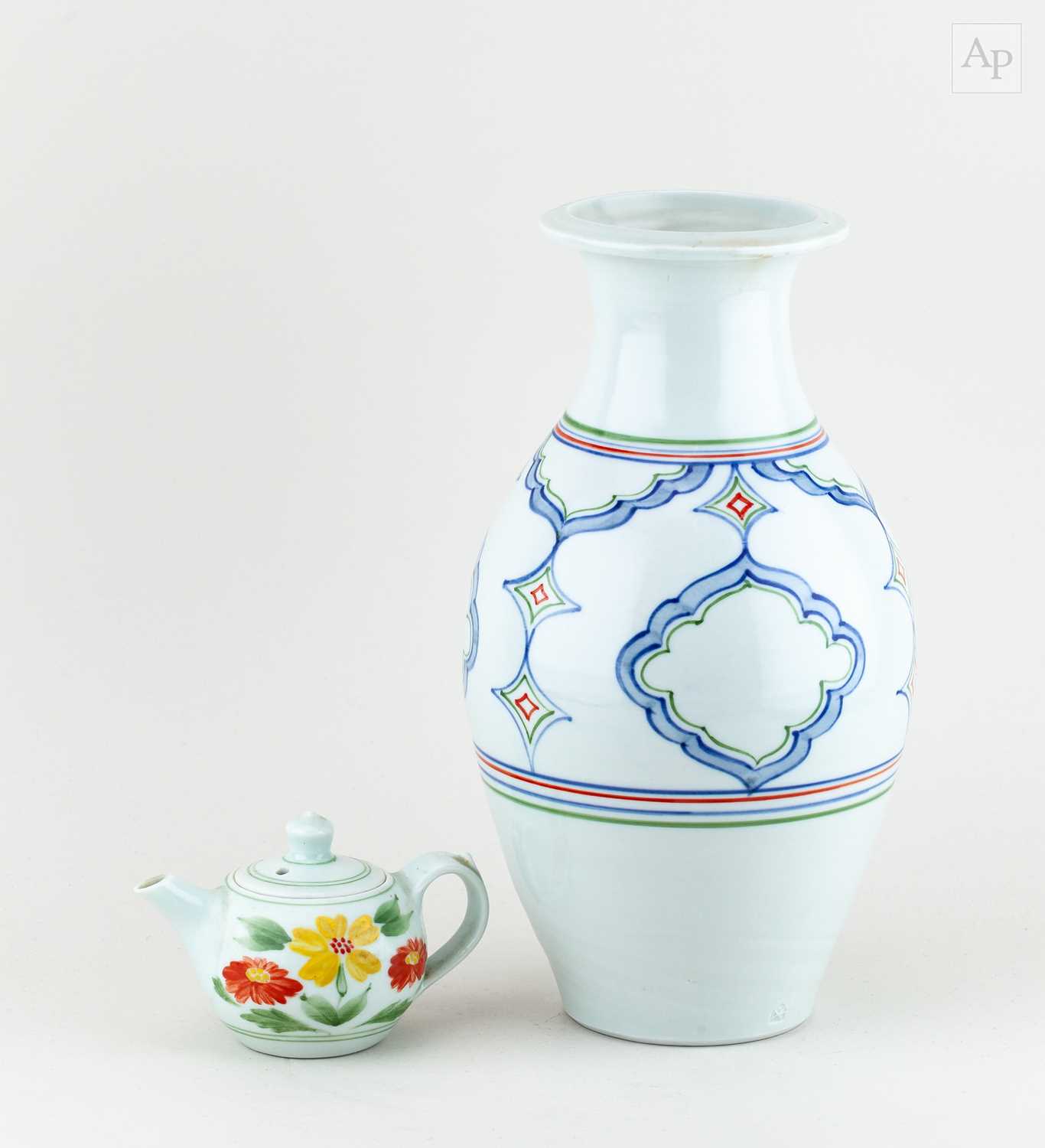 Lot 165 - DEREK EMMS (1929-2004); a porcelain baluster