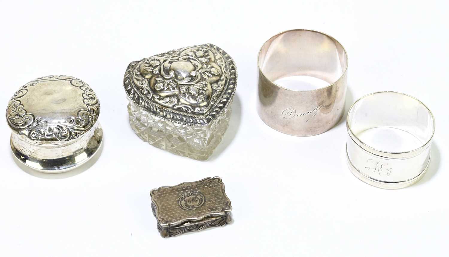 Lot 2437 - A late Victorian hallmarked silver lidded
