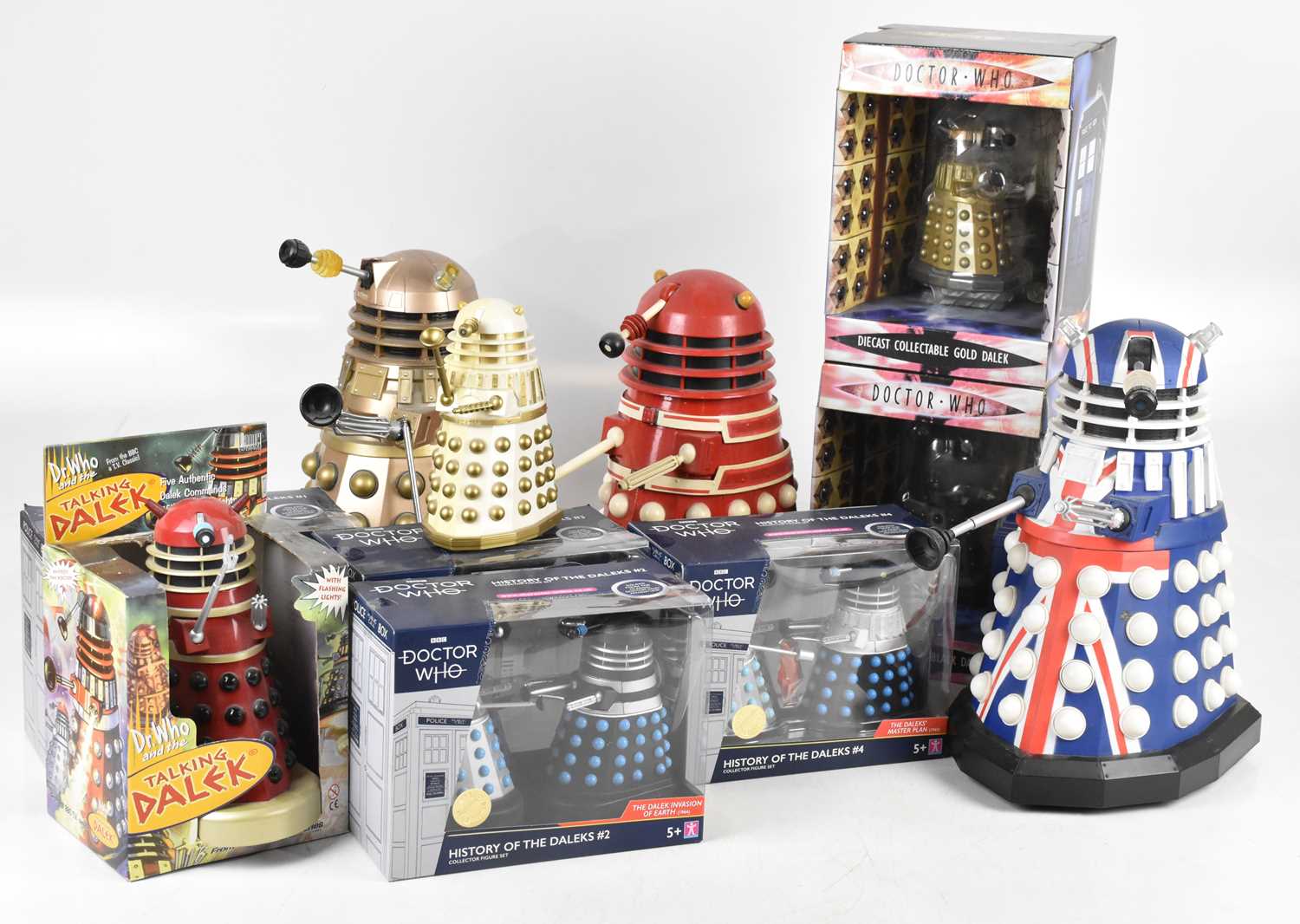 Lot 862 - A collection of Doctor Who Dalek toys, to