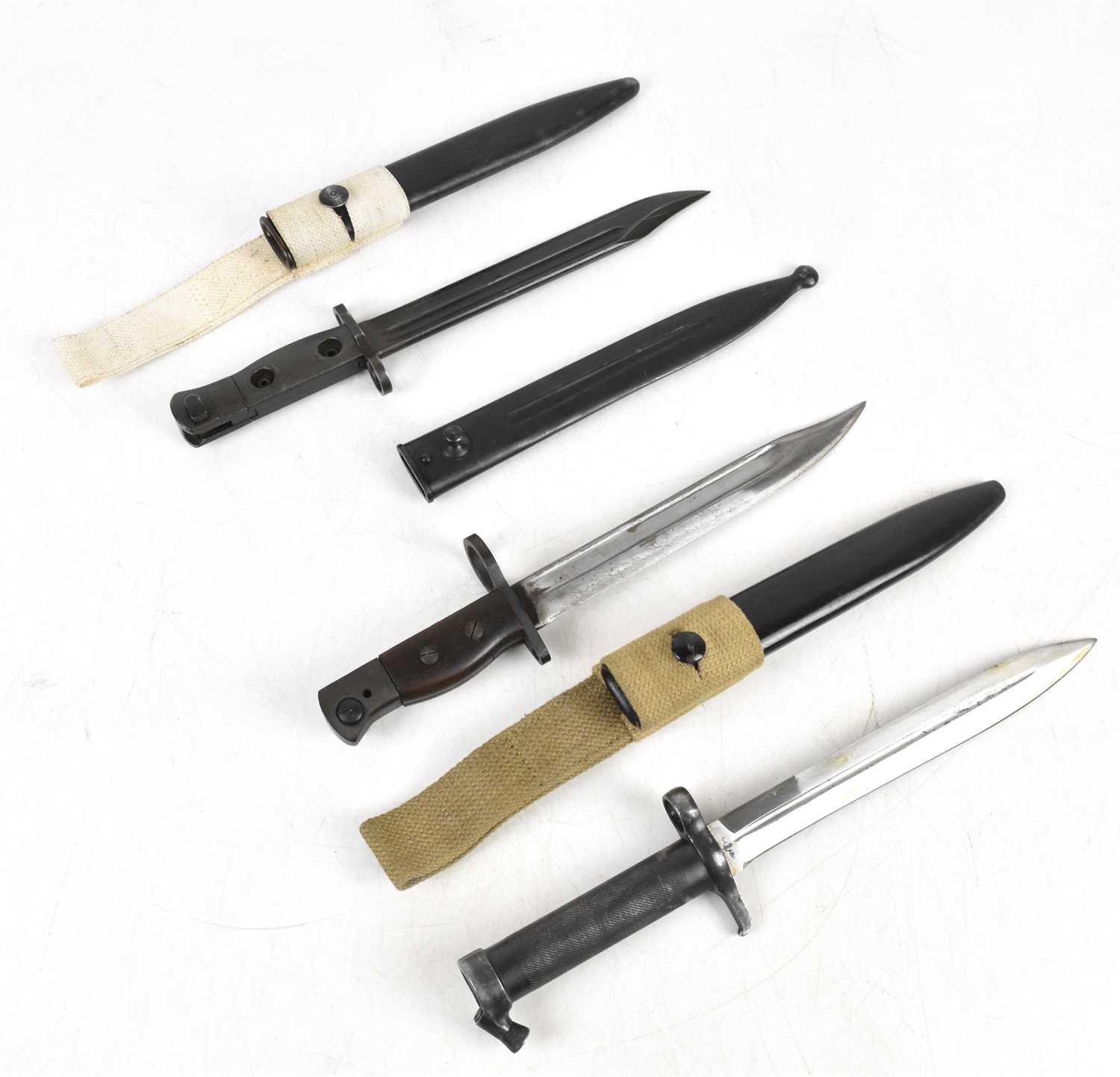 Lot 101 - A British SLR L1A3 bayonet with scabbard, a