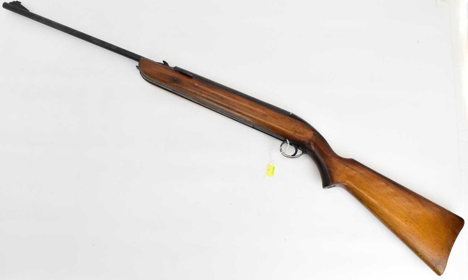 Lot 655 - Vintage air rifle with top loader and