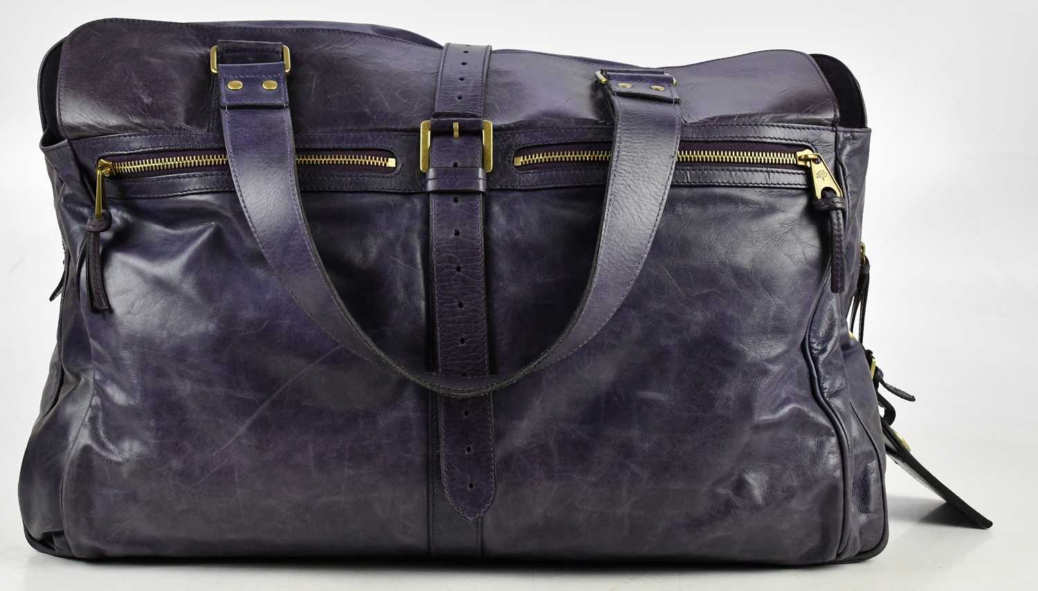 Lot 654 - MULBERRY; a Maxi Mabel soft tumbled leather