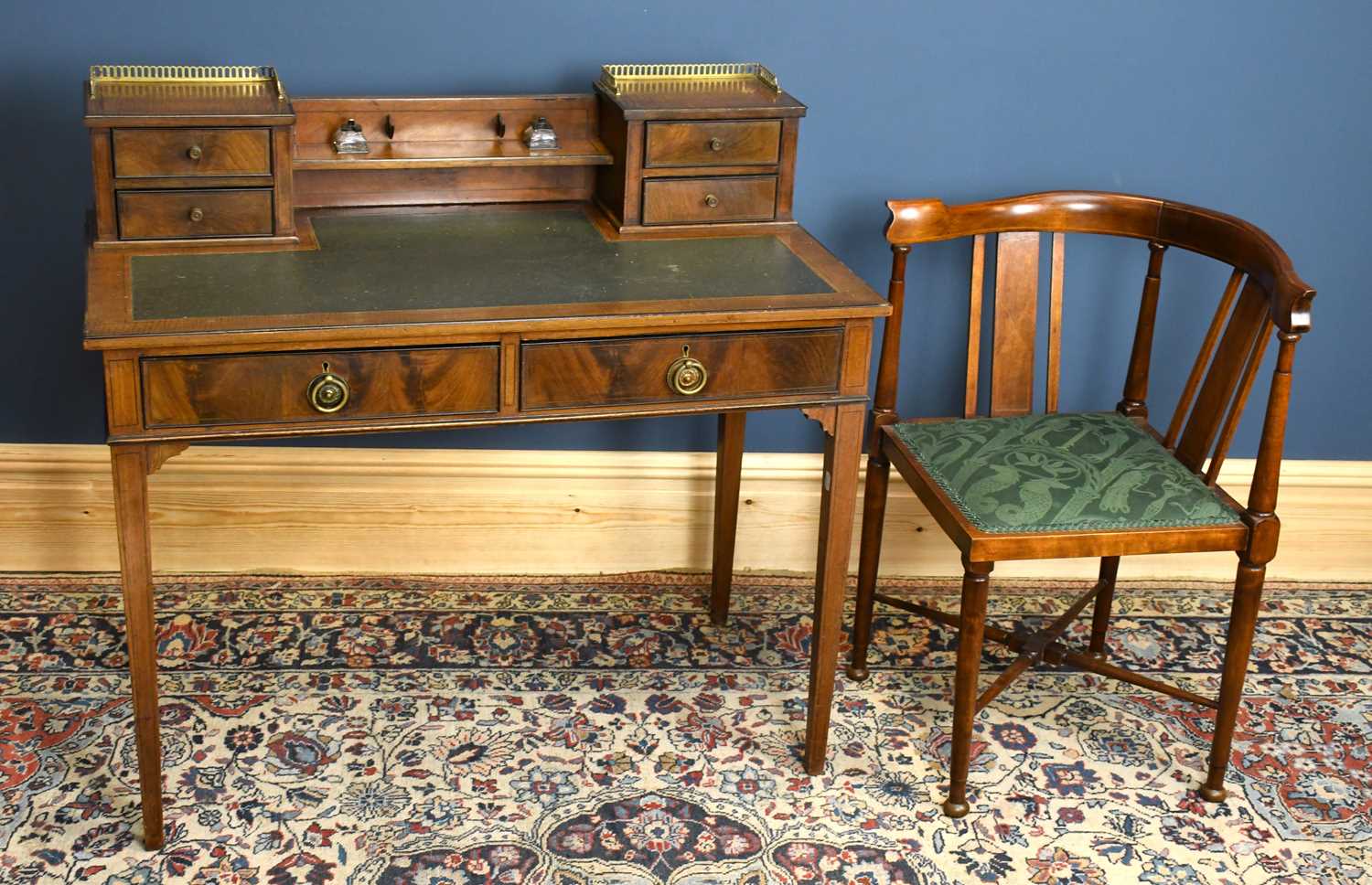 Lot 2774 - An Edwardian style mahogany writing tabl