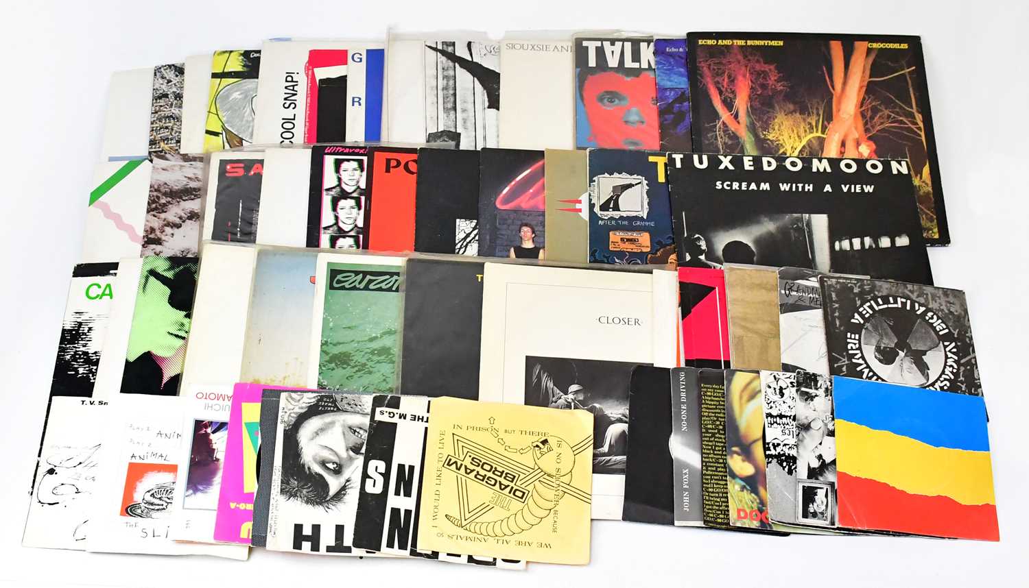Lot 337 - PUNK/NEW WAVE; a collection of LPs, singles