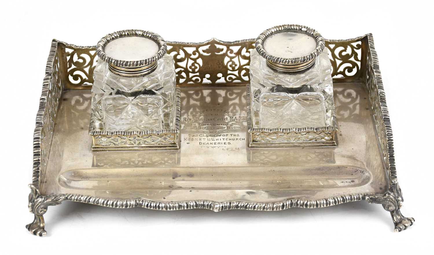 Lot 2208 - GOLDSMITHS & SILVERSMITHS COMPANY LTD; a