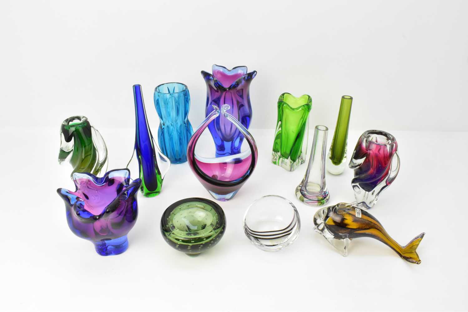 Lot 257 - Twelve items of coloured art glass including