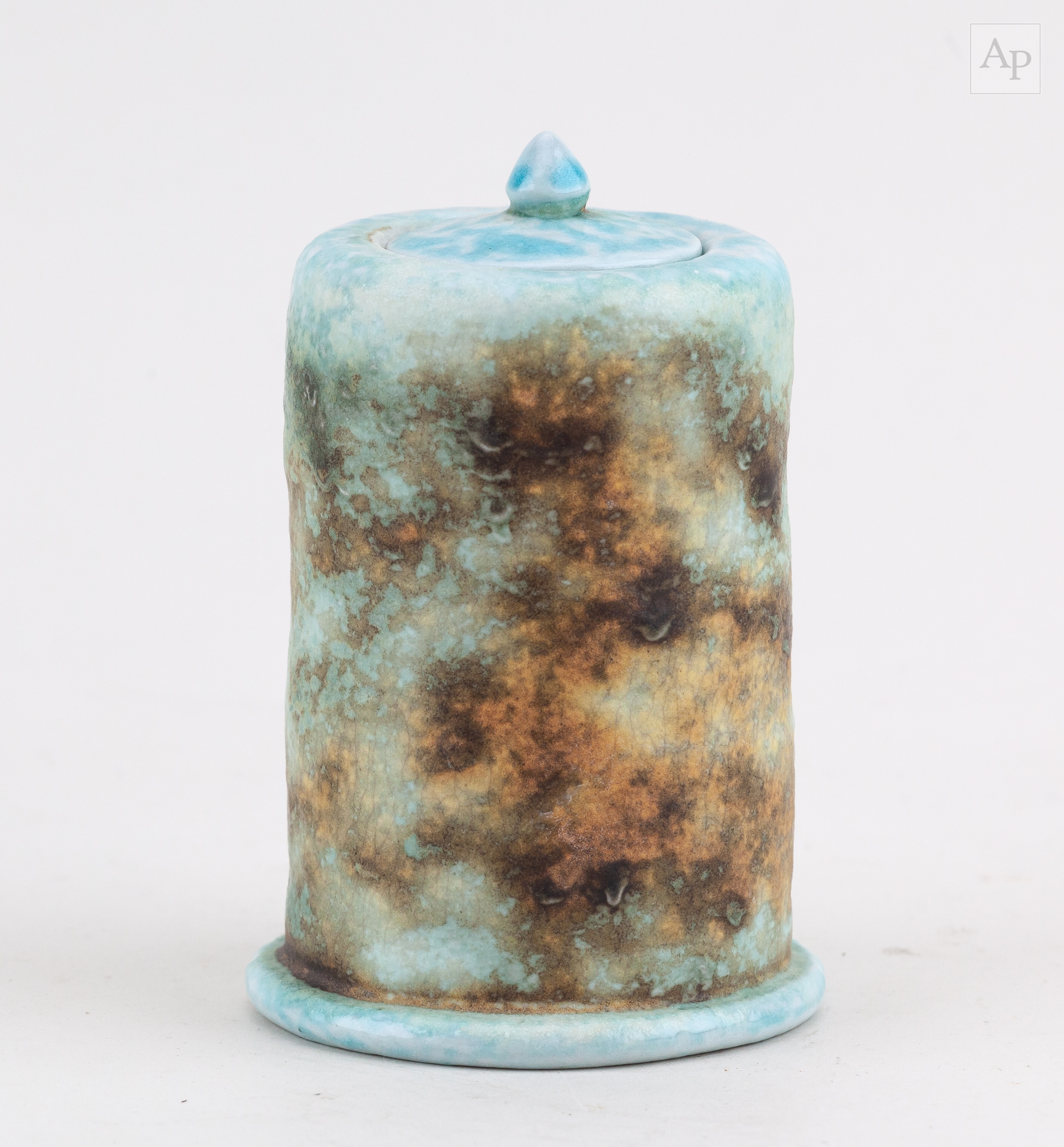Lot 354 - JACK DOHERTY (born 1948) for Leach Pottery;