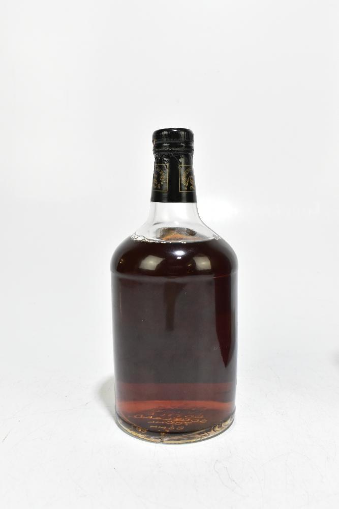 Lot 329 - WHISKY; a single bottle of Signatory Vintage