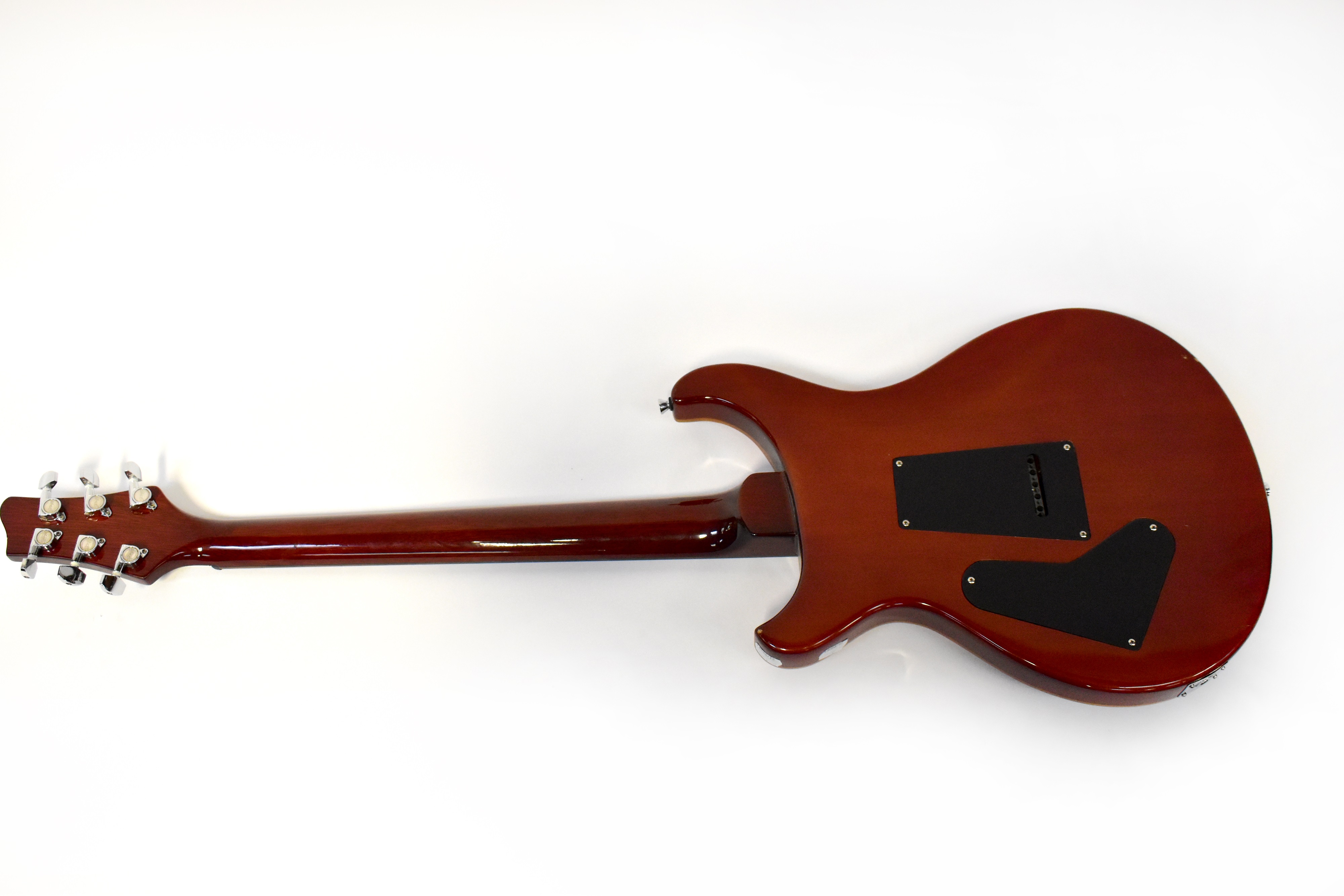 Lot 193 - STAGG; an R500 electric guitar.