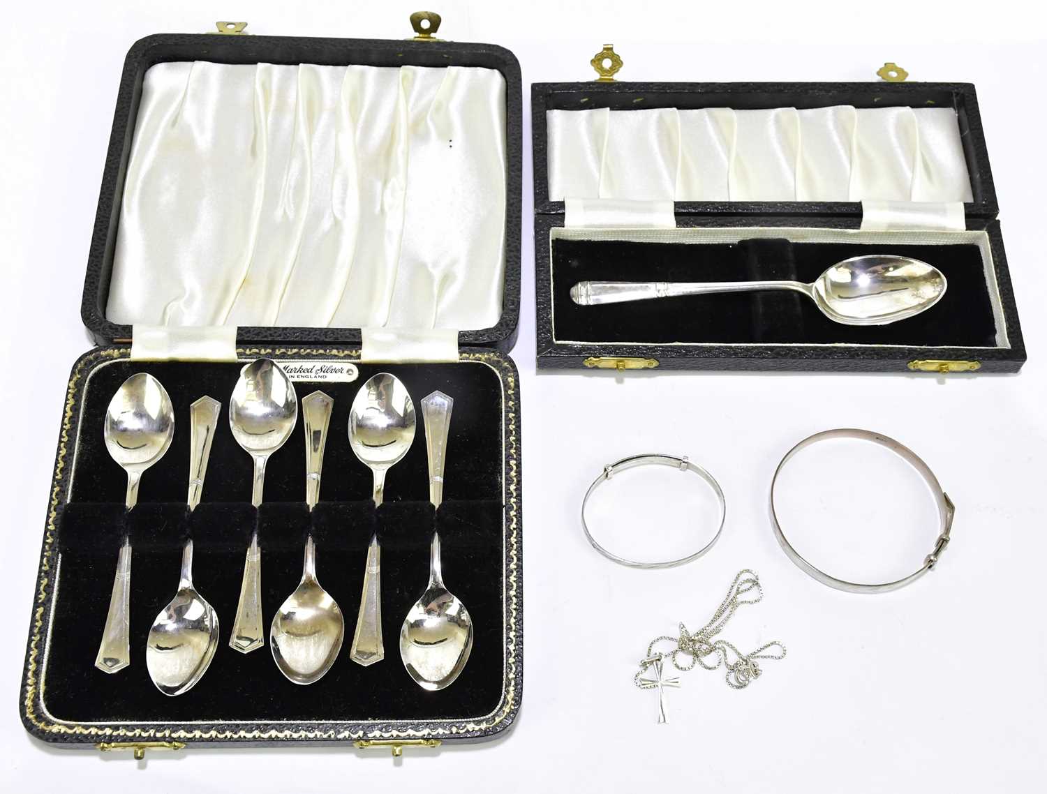 Lot 1224 - ANGORA SILVER PLATE COMPANY; a cased set of