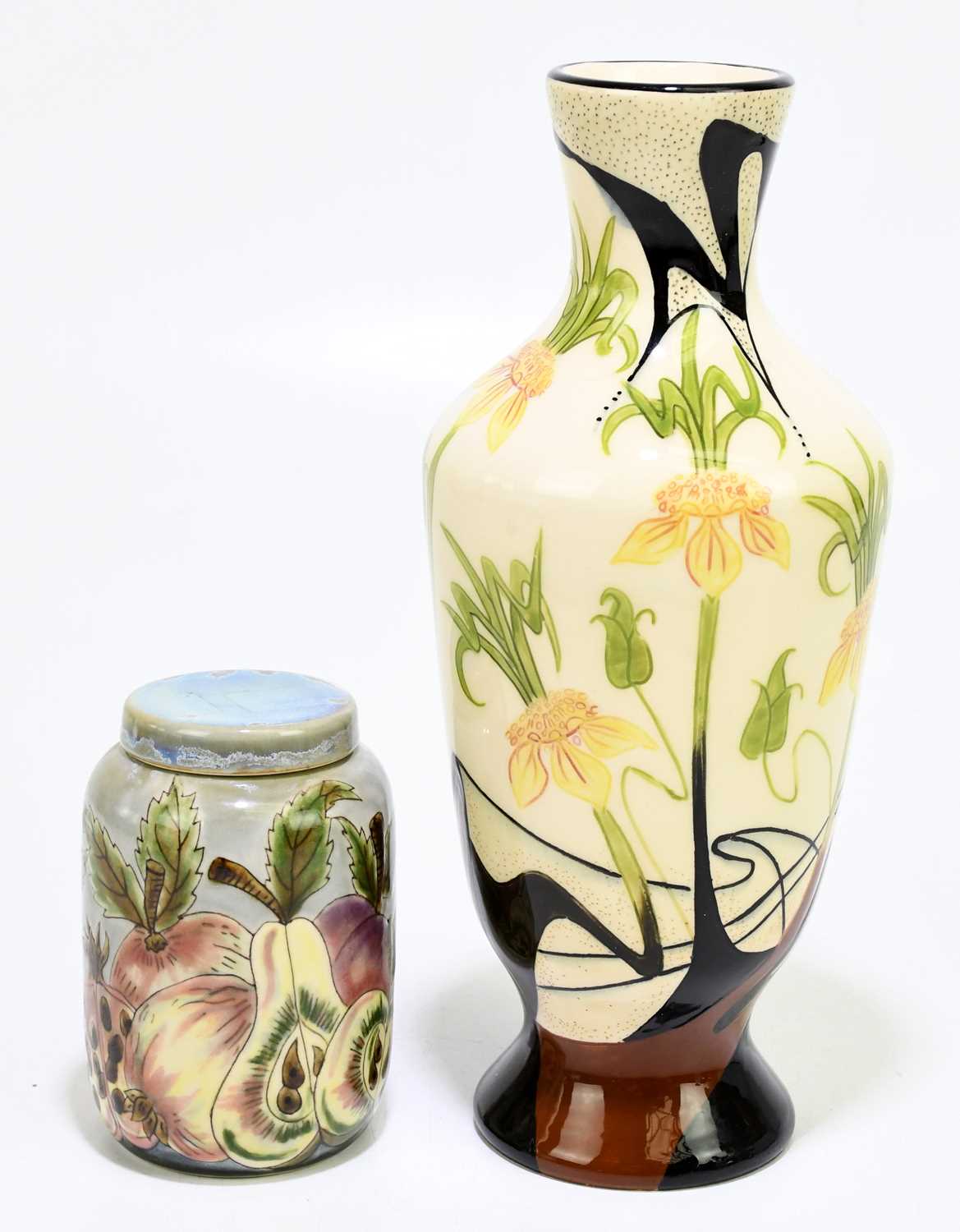 Lot 186 - COBRIDGE; a cylindrical trial jar and cover