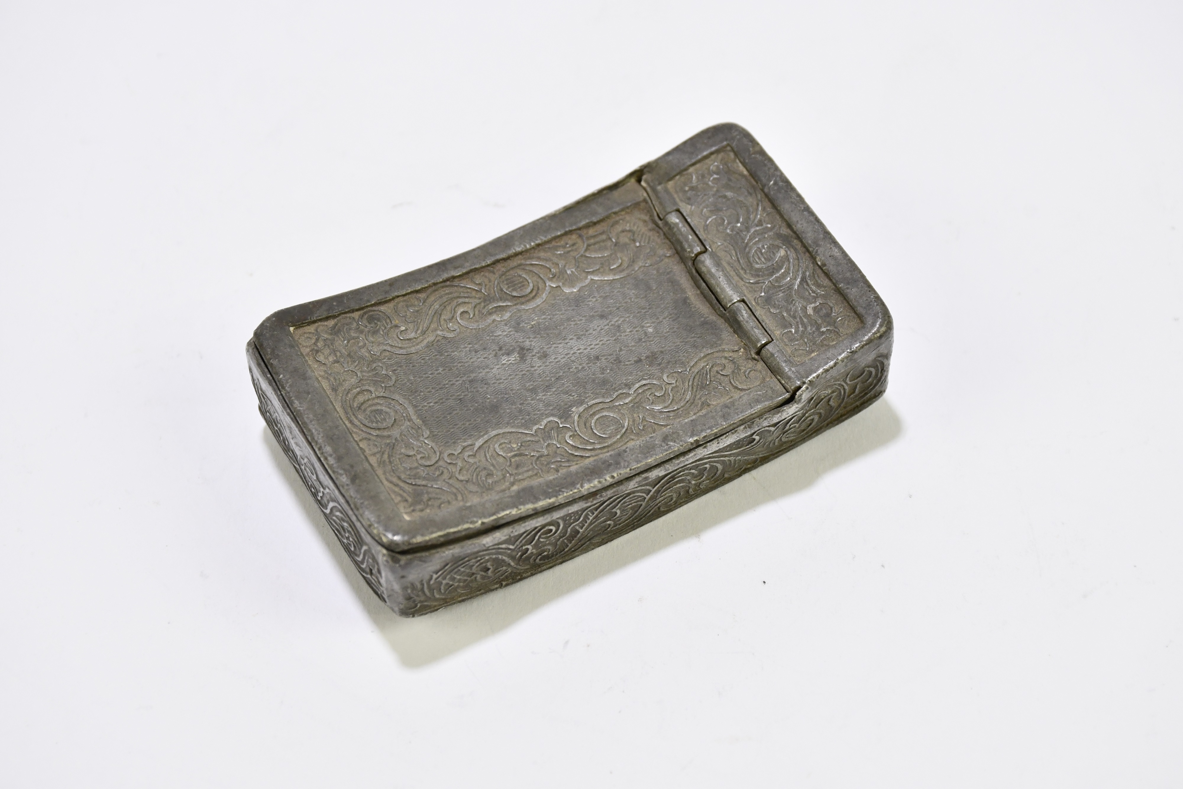 Lot 2477 - An ebony snuff box together with further