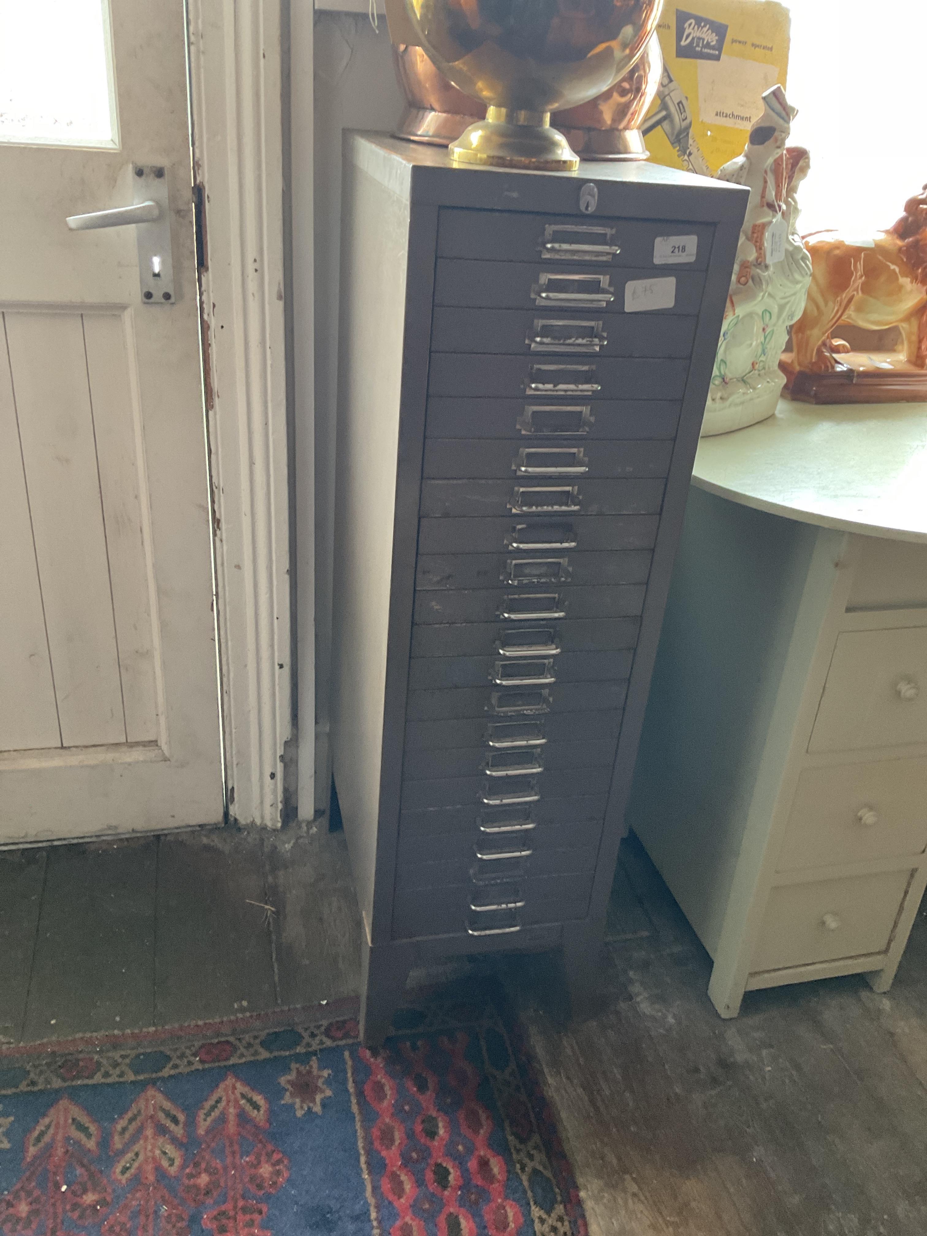 Lot 218 - STOR; a vintage metal twenty-one drawer