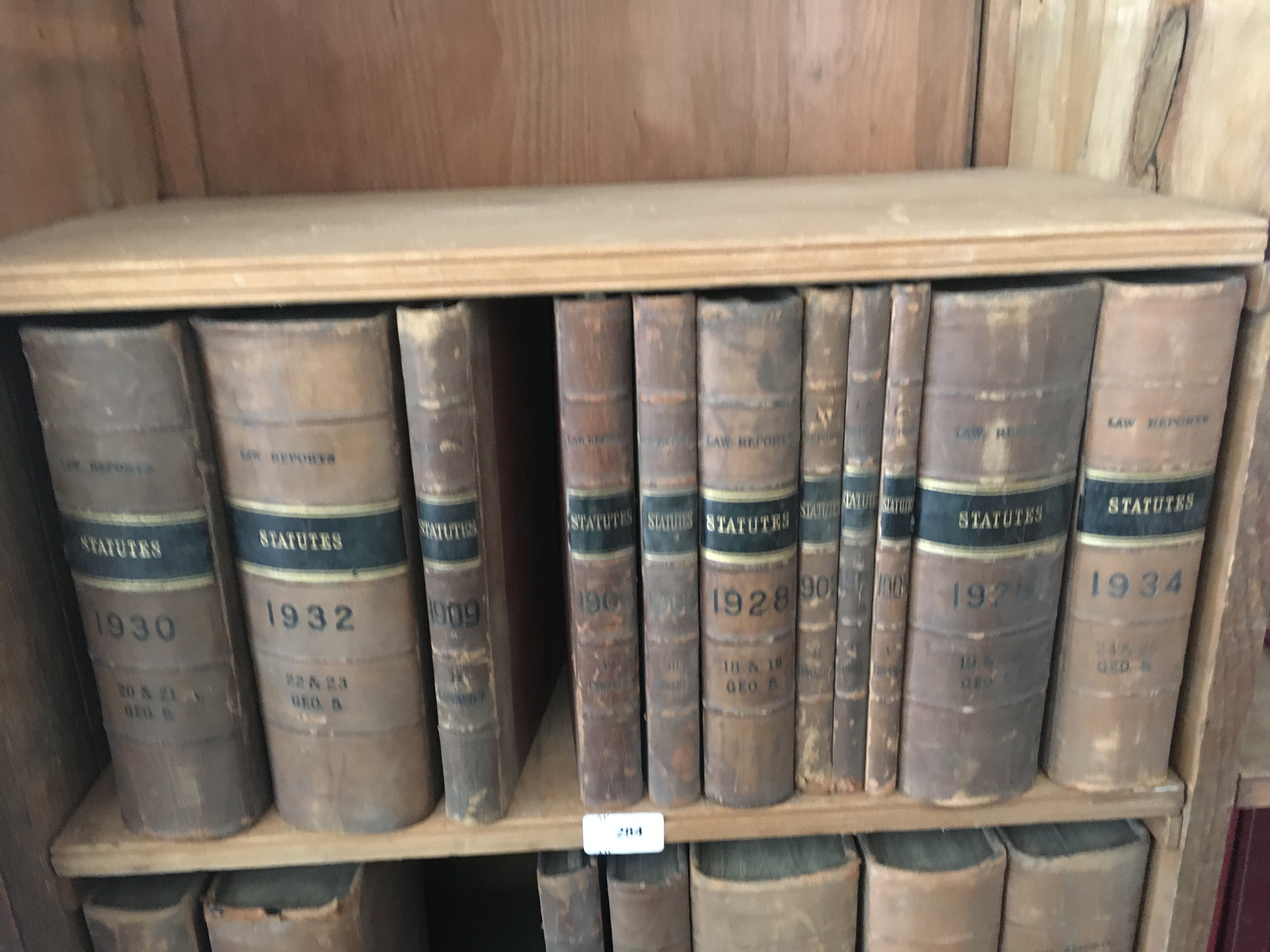 Lot 284 - LAW REPORTS; a collection of books of