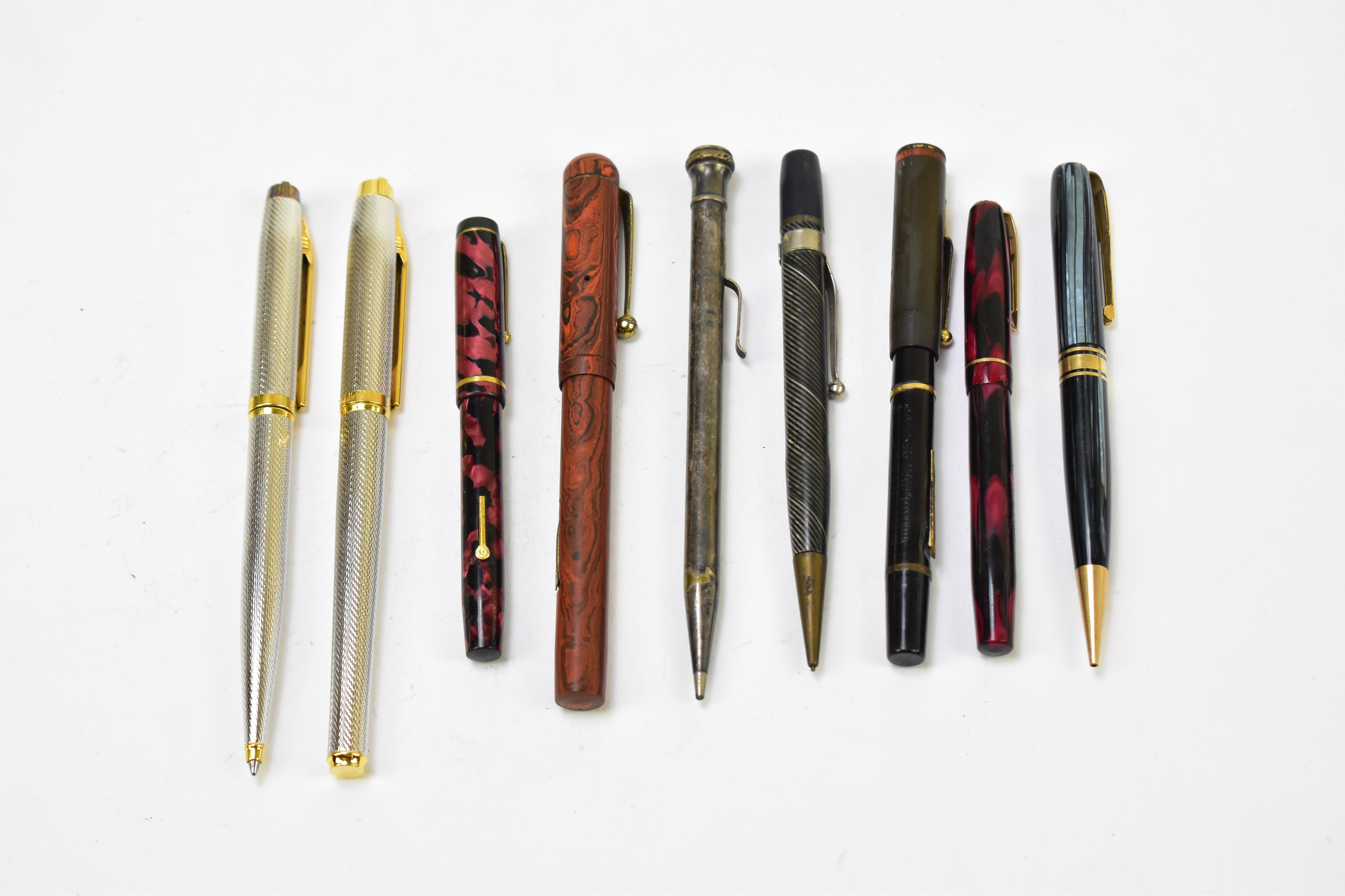 Lot 110 - CONWAY STEWART; a bakelite fountain pen
