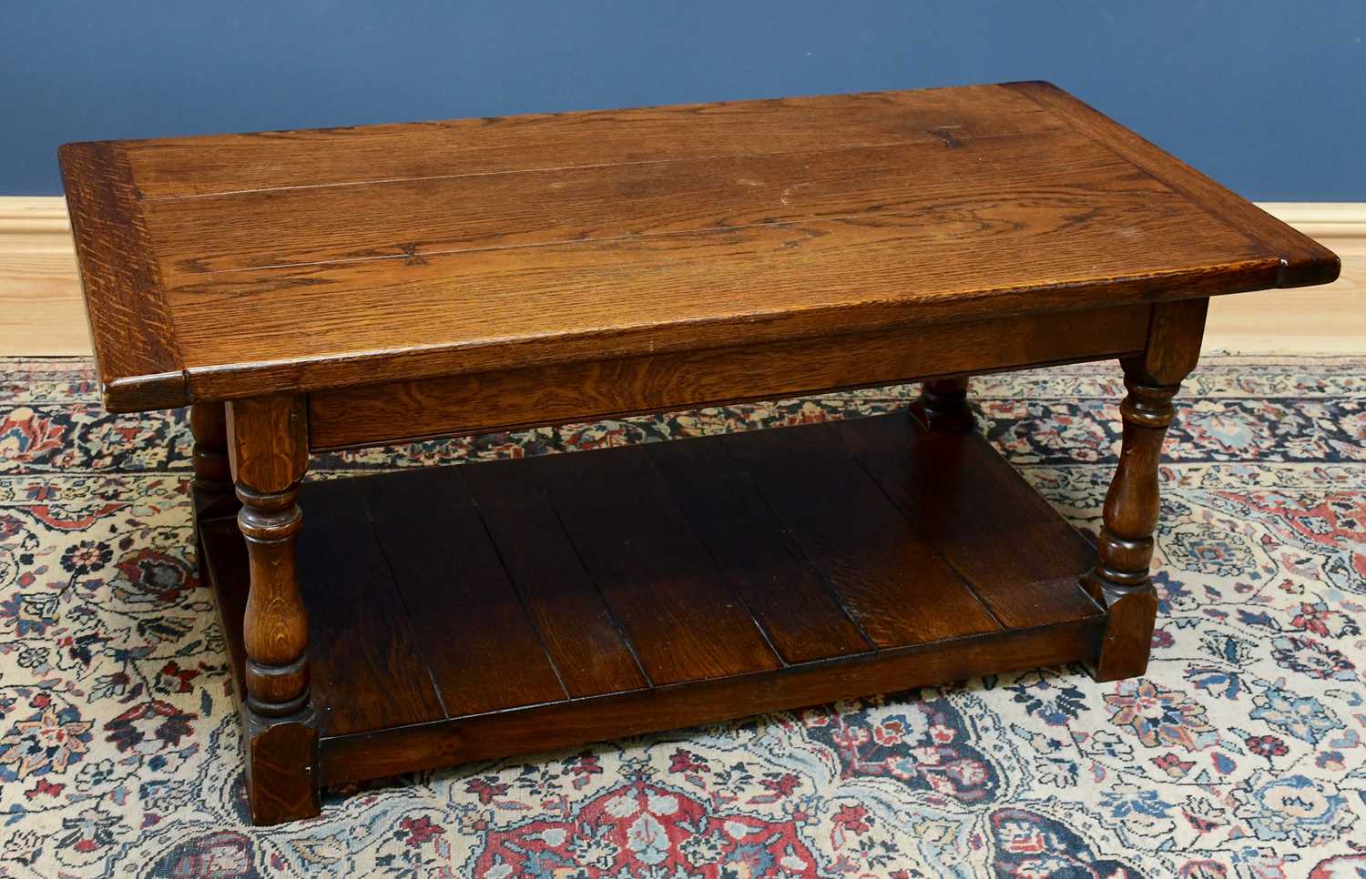Lot 1709 - An oak rectangular coffee table with