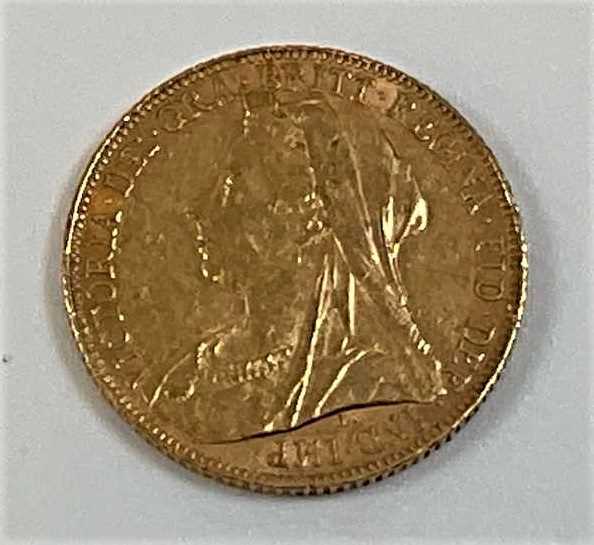 Lot 362 - A Victorian full sovereign, 1899, old head.