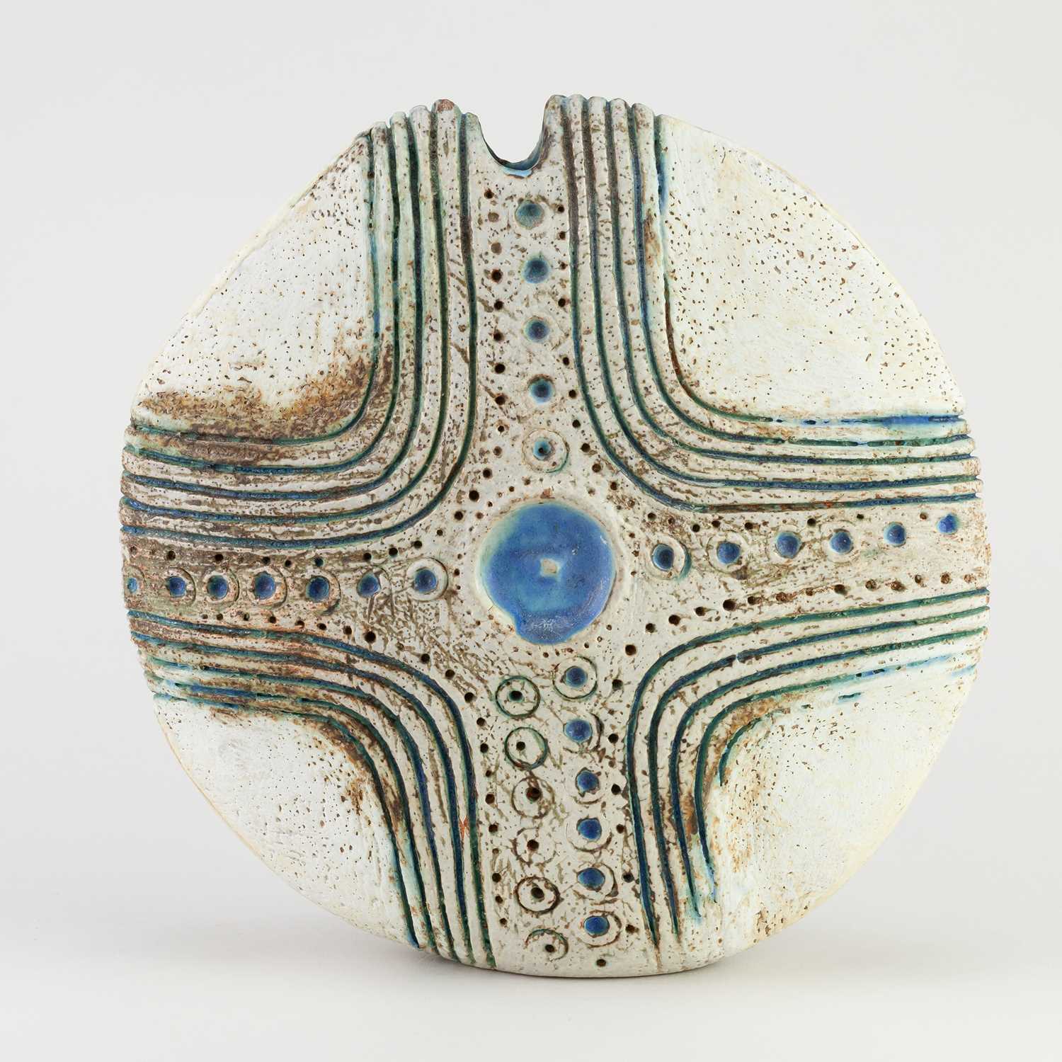 Lot 80 - ALAN WALLWORK (1931-2019); a stoneware pebble