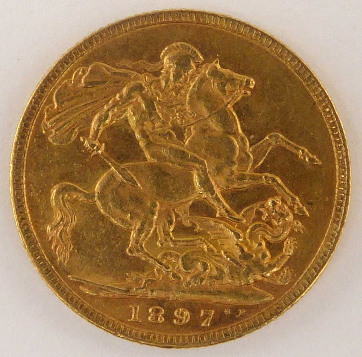Lot 789 - A Victorian full sovereign 1897, old head,