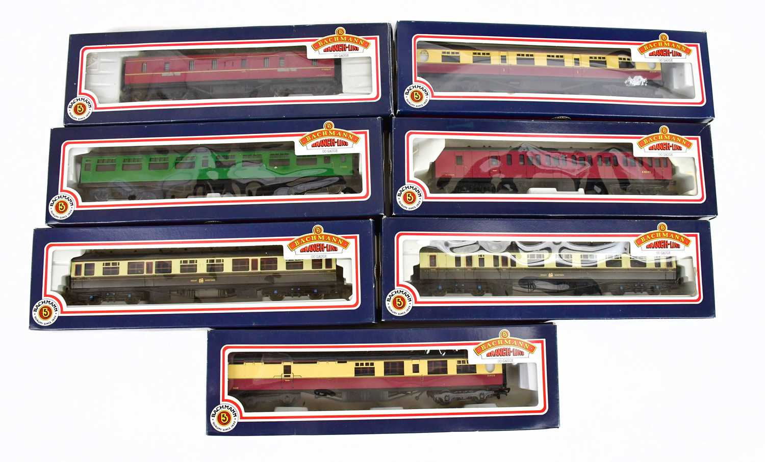 Lot 230 - BACHMANN; seven boxed OO gauge carriages.