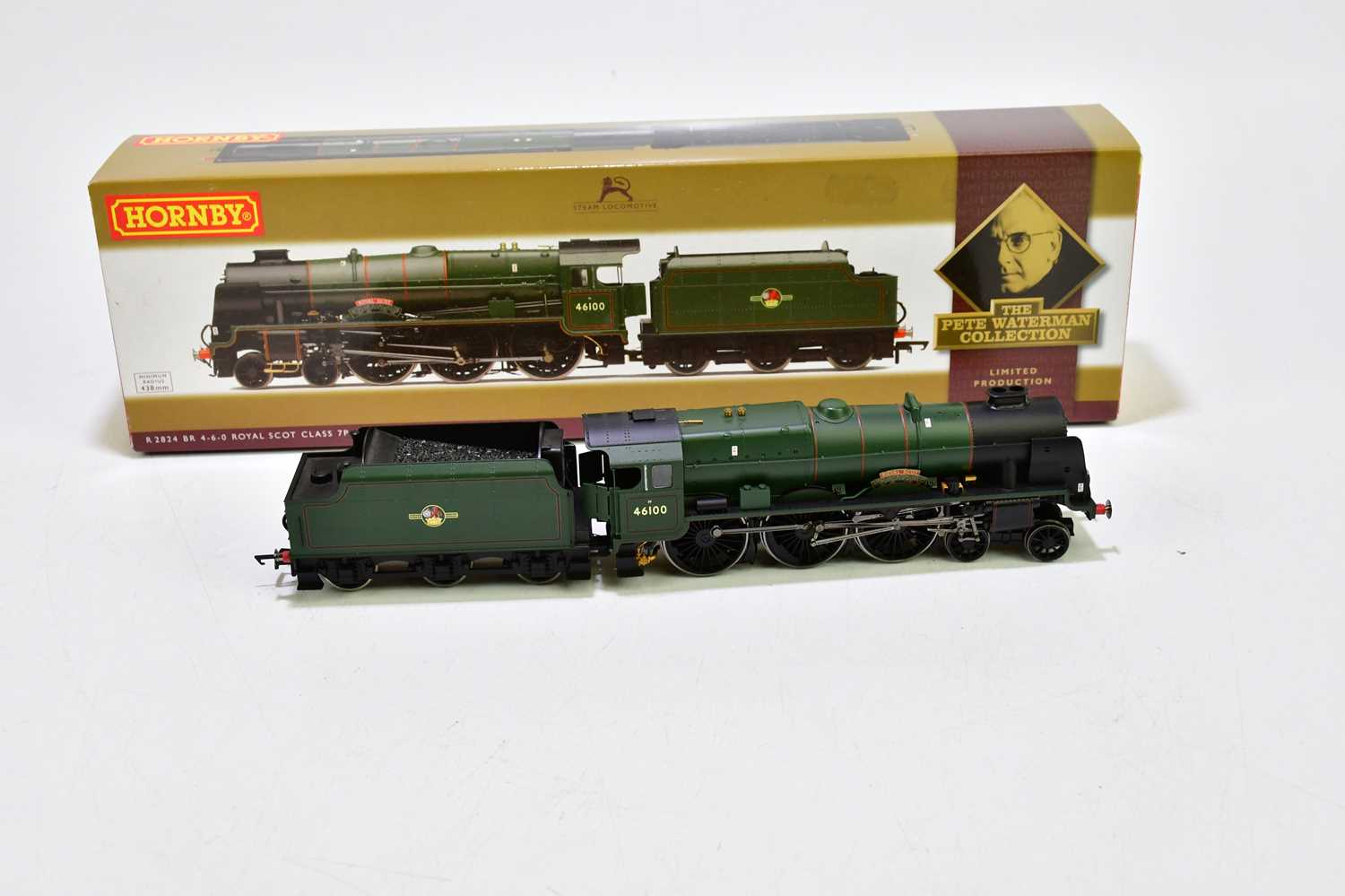 Lot 231 - HORNBY; a boxed OO gauge locomotive and