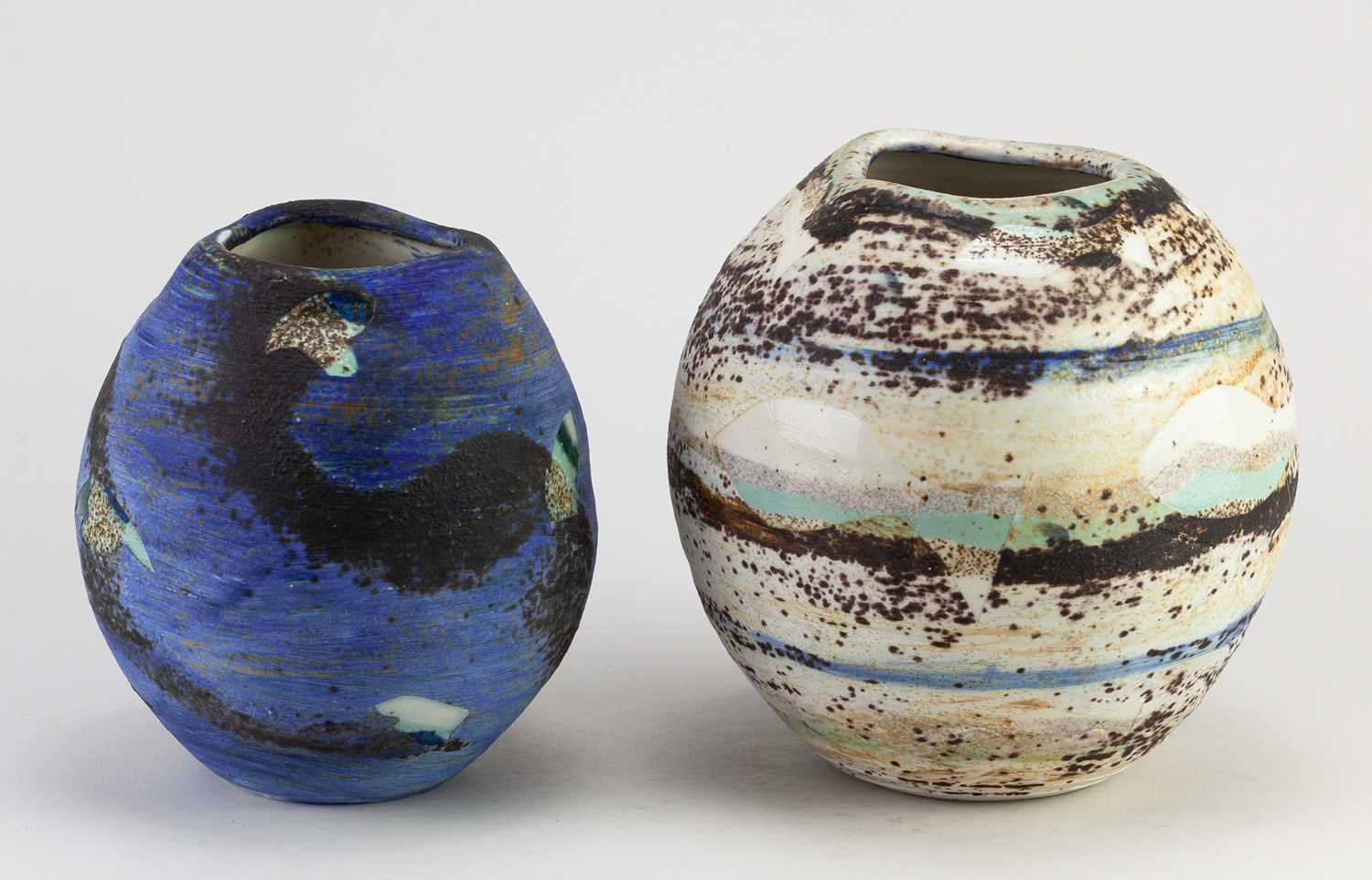 Lot 411 - JACK DOHERTY (born 1948); a globular
