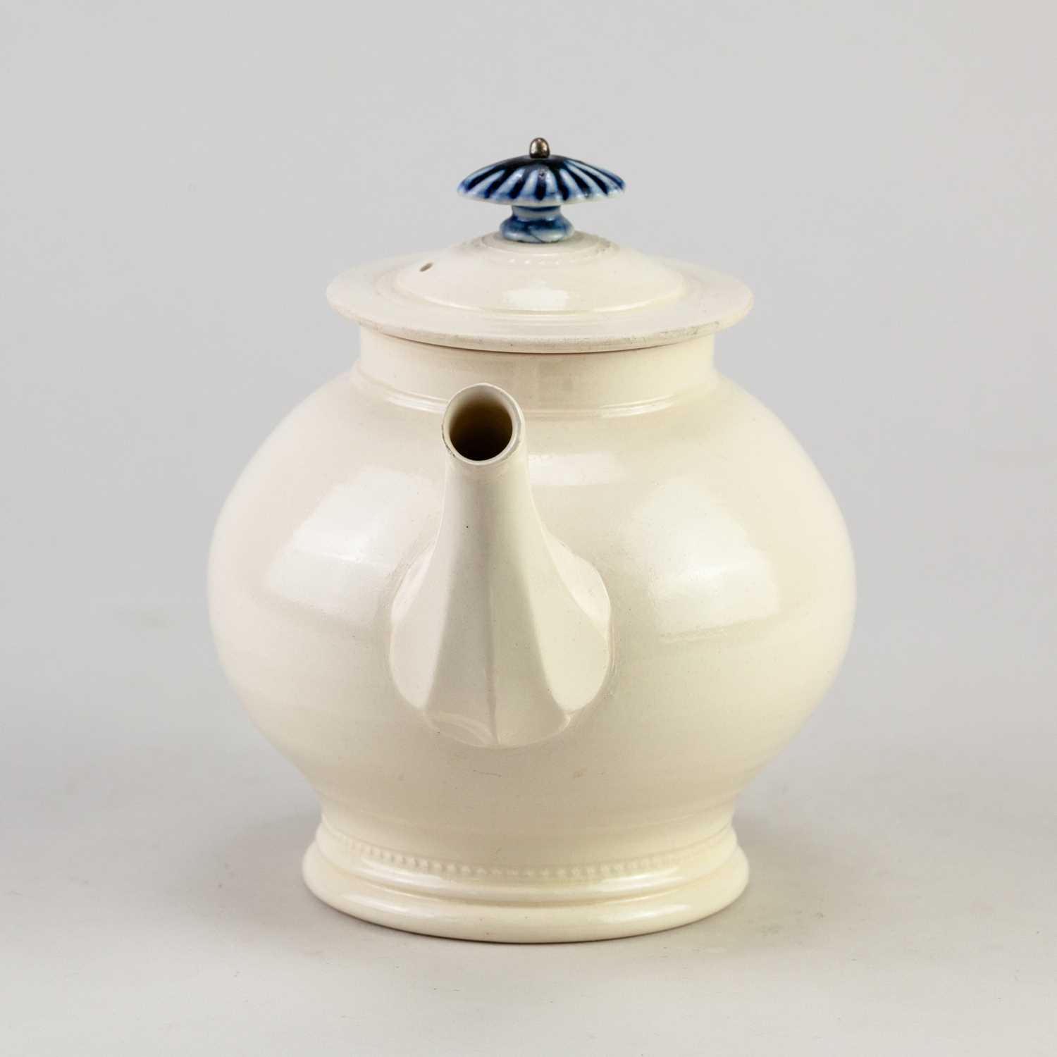 Lot 727 - STEVE HARRISON (born 1967); a stoneware