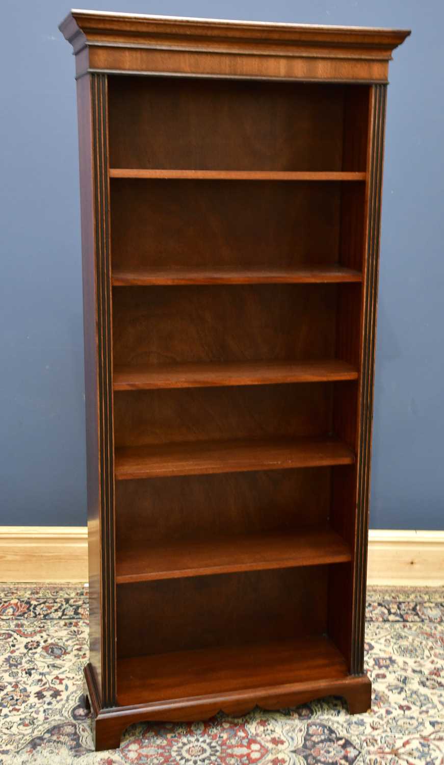 Lot 1712 - A reproduction mahogany bookcase, height