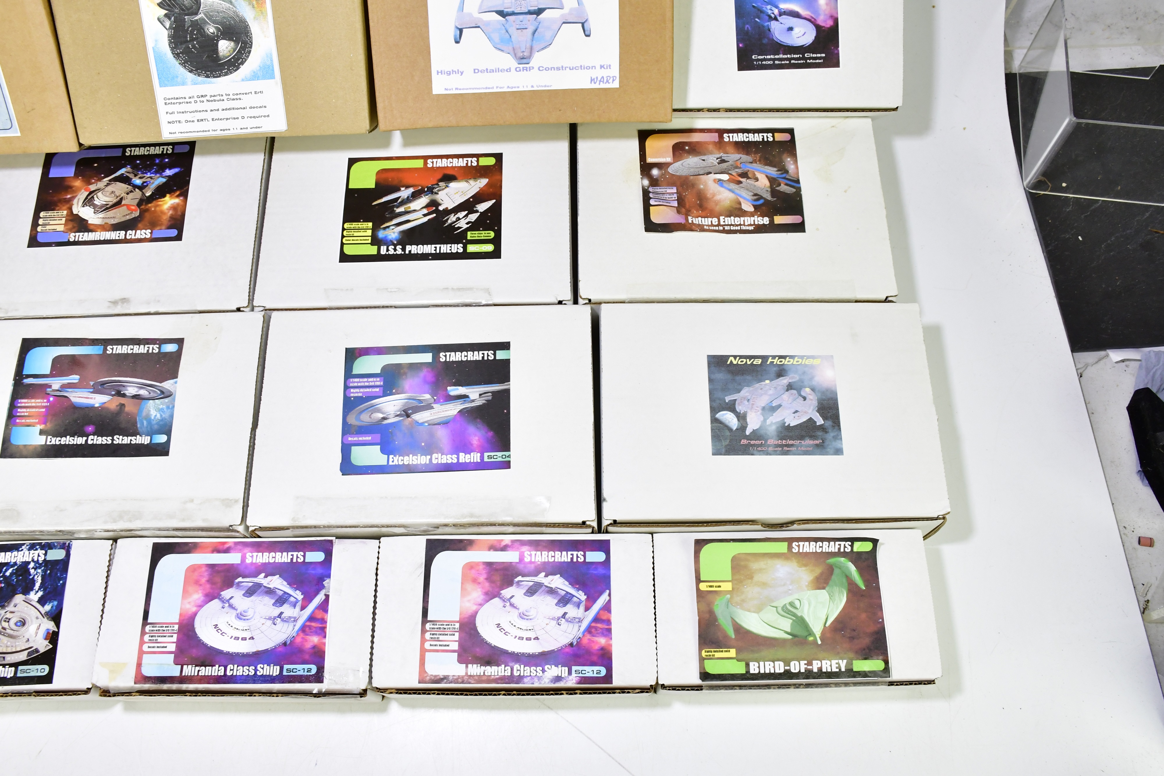 Lot 135 - STAR TREK; a collection of precision model