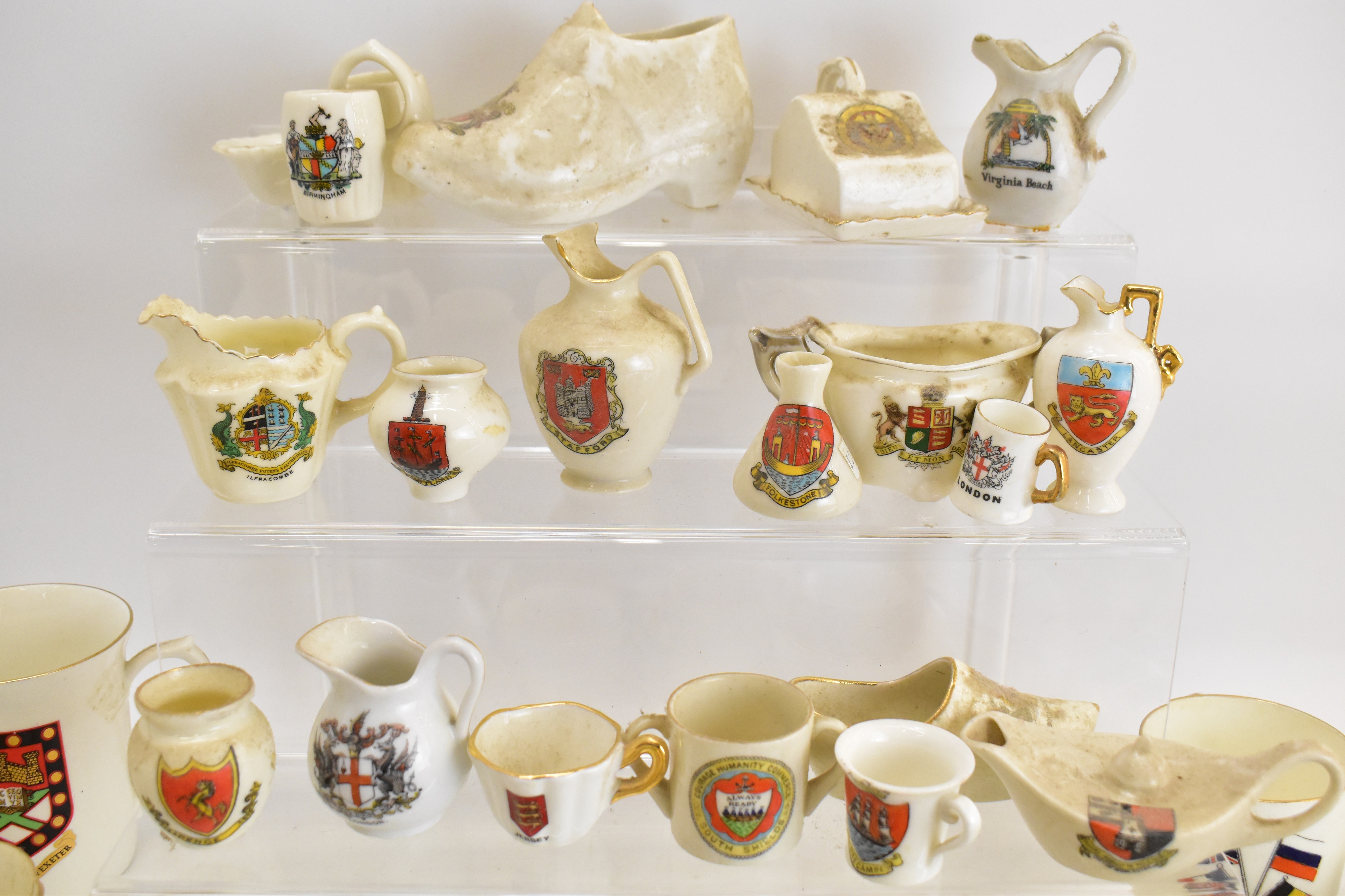 Lot 229 - Approximately seventy items of mixed crested