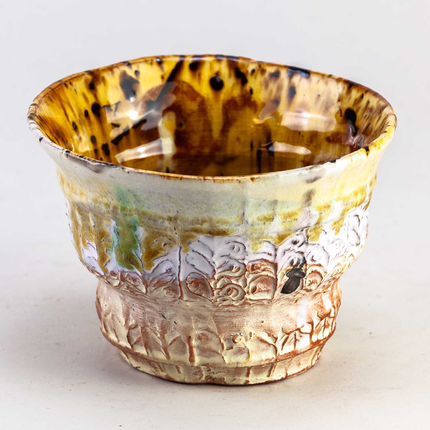 Lot 536 - SIMON CARROLL (1964-2009); an earthenware