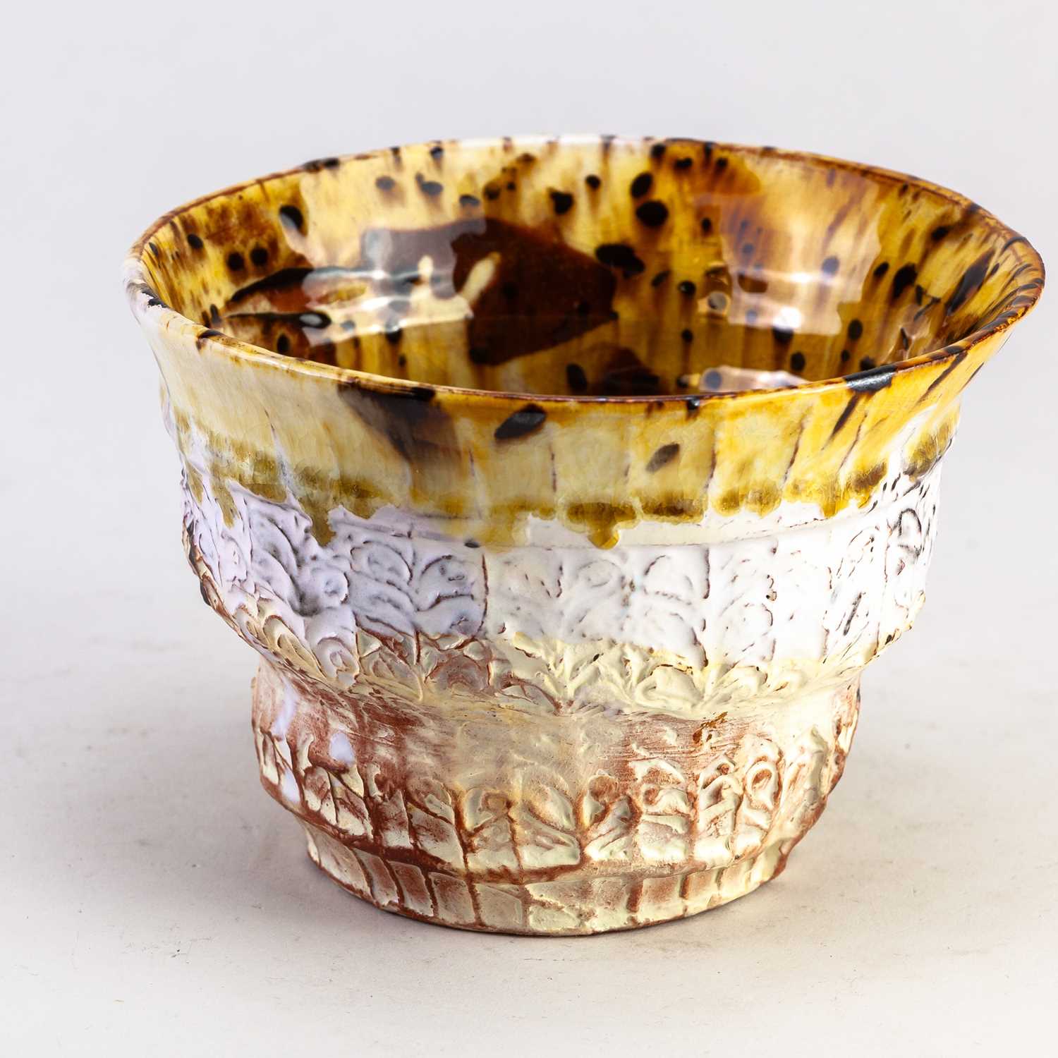 Lot 536 - SIMON CARROLL (1964-2009); an earthenware