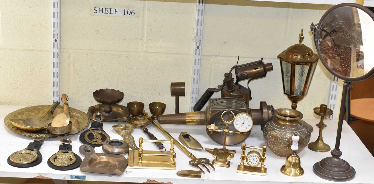 Lot 361 - A collection of brass and other metalware,