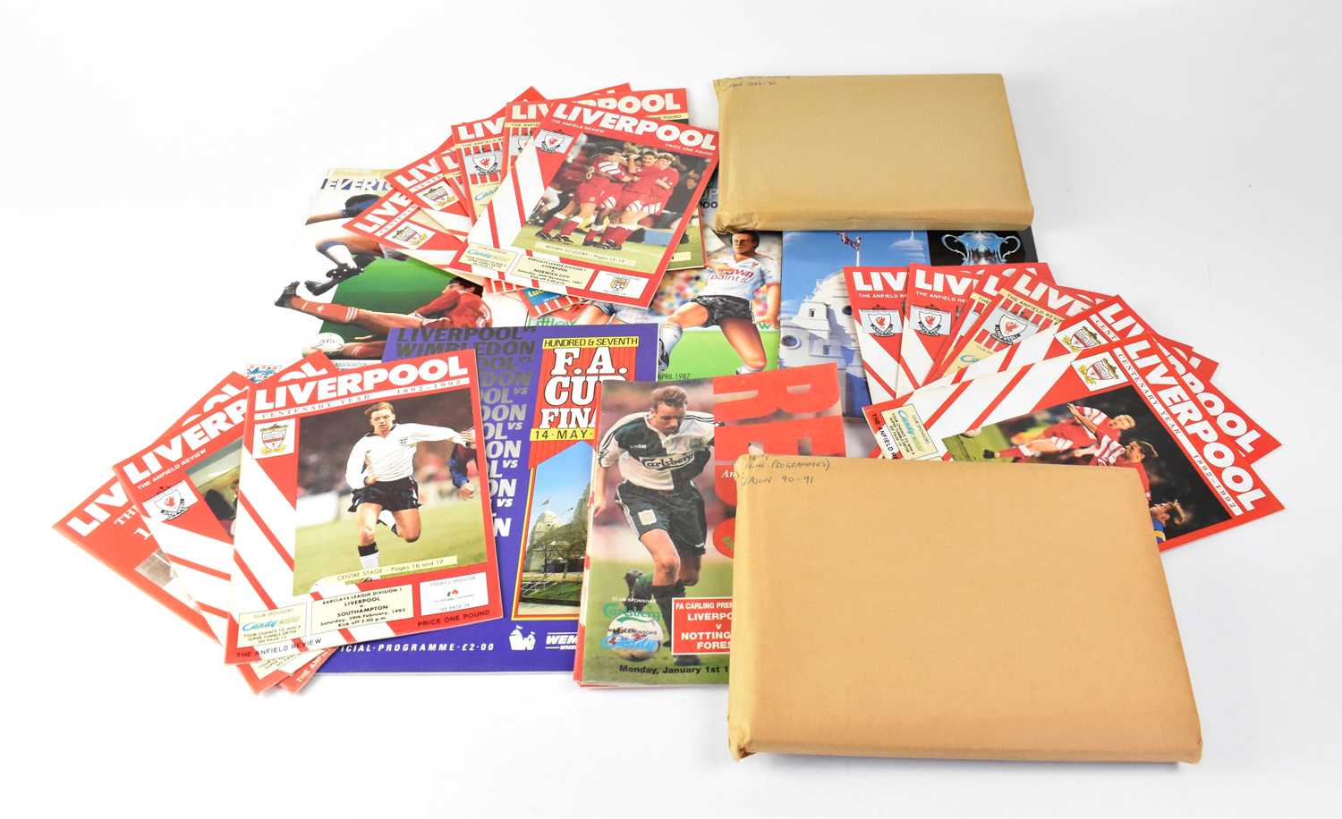 Lot 679 - LIVERPOOL FC; a good collection of mainly