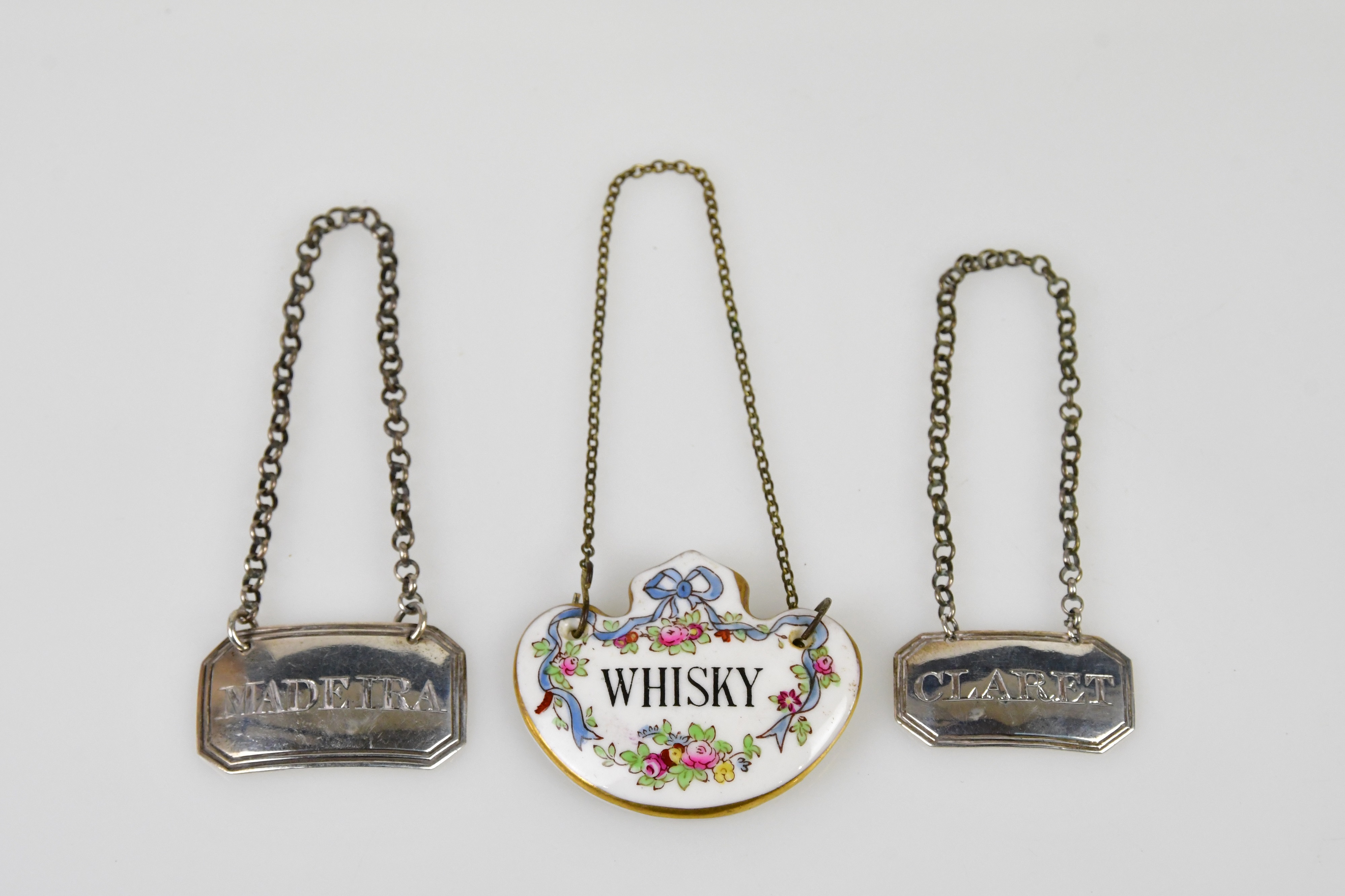 Lot 2624 - JOSEPH WILLMORE; a Victorian hallmarked