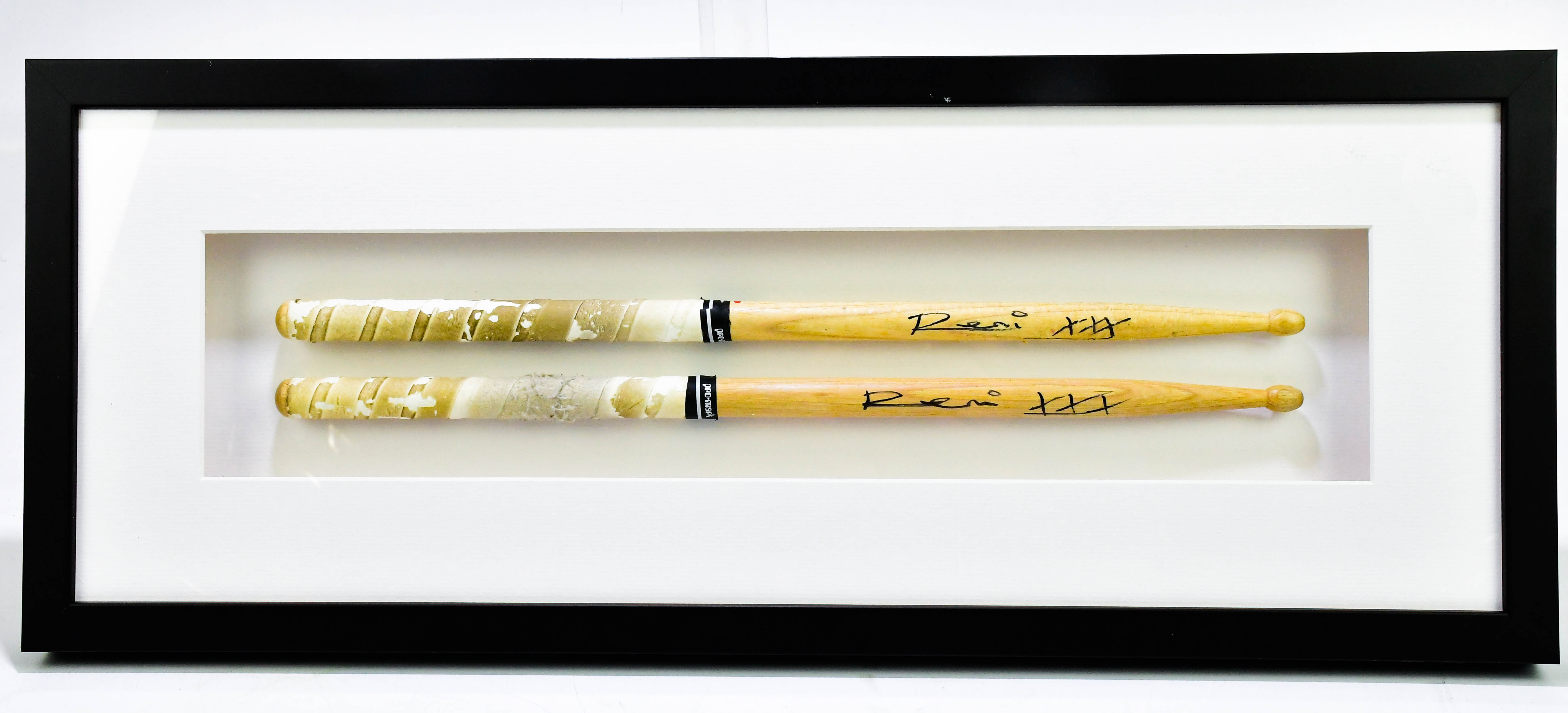 Lot 15 - ALAN 'RENI' WREN; a used pair of signed