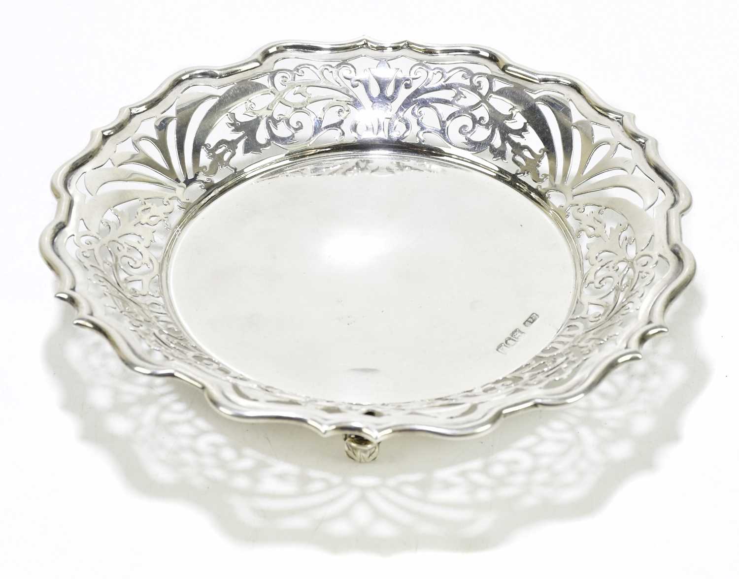 Lot 1107 - OLIVANT & BOTSFORD; an Edwardian hallmarked