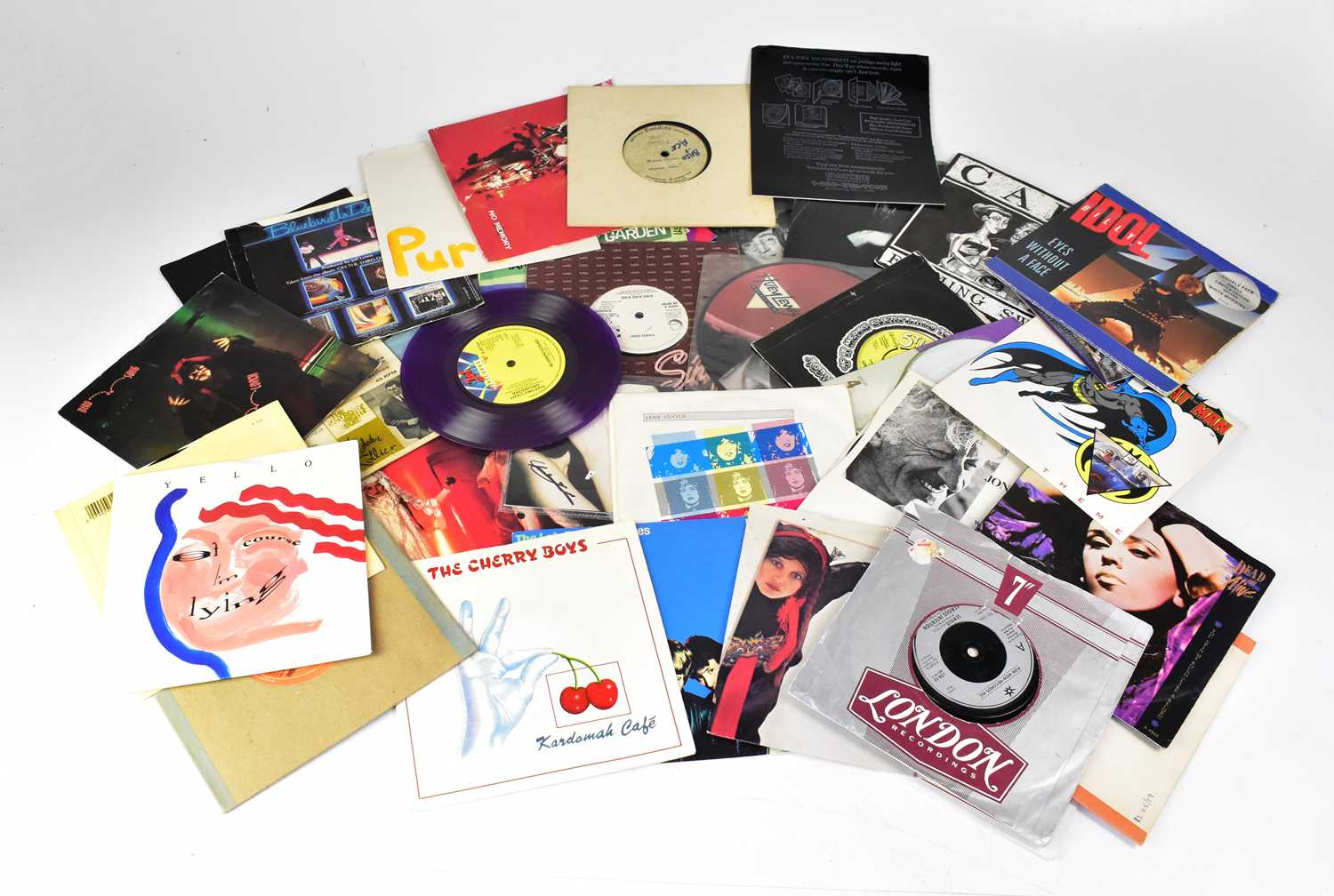 Lot 281 - A collection of mainly 1980s 45rpm singles