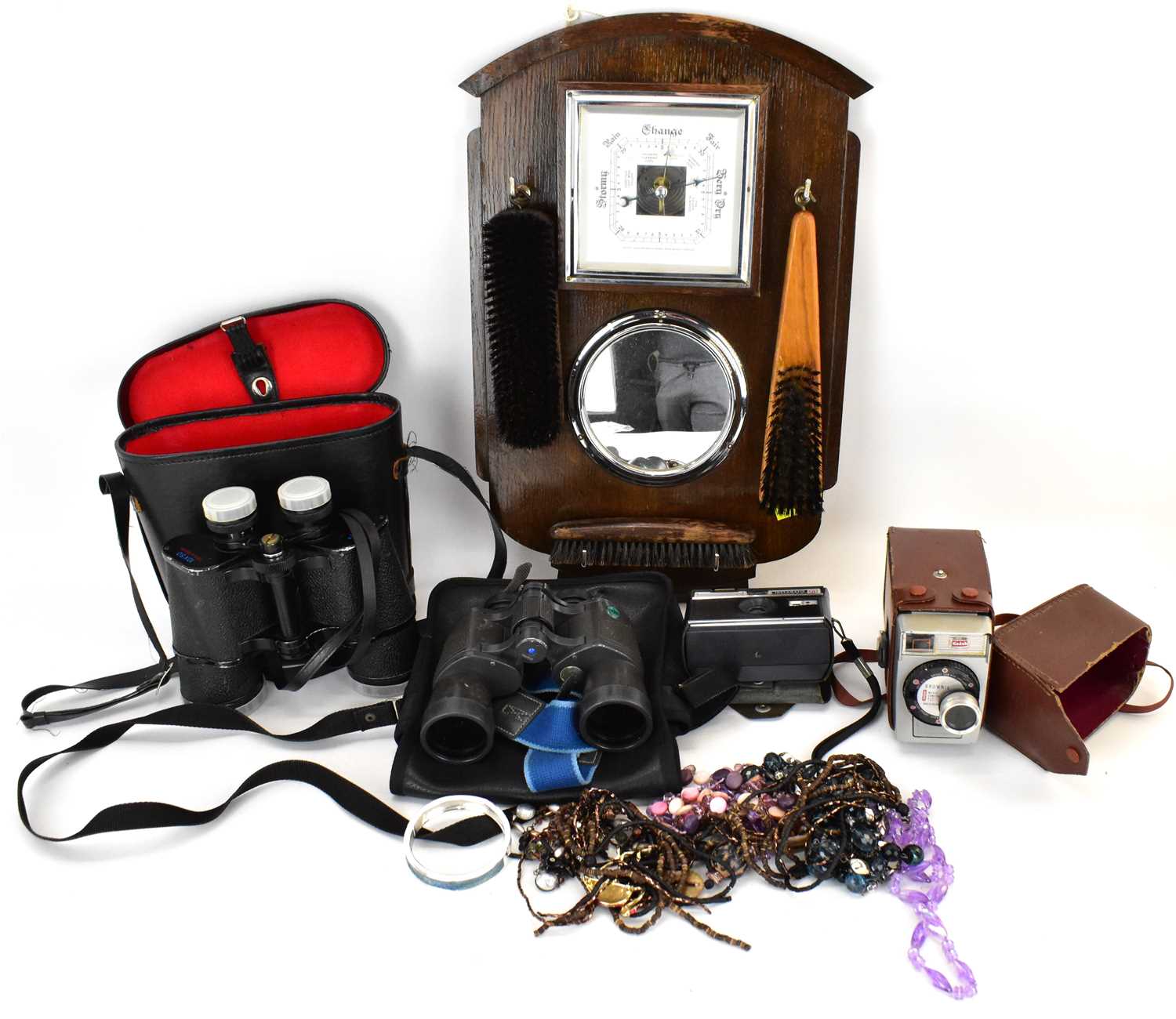 Lot 195 - A collectors' lot to include costume