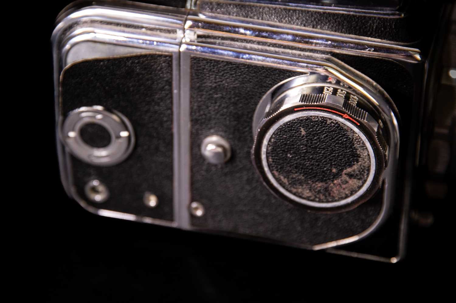 Lot 53 - ZENITH; an 80 camera with accessories and