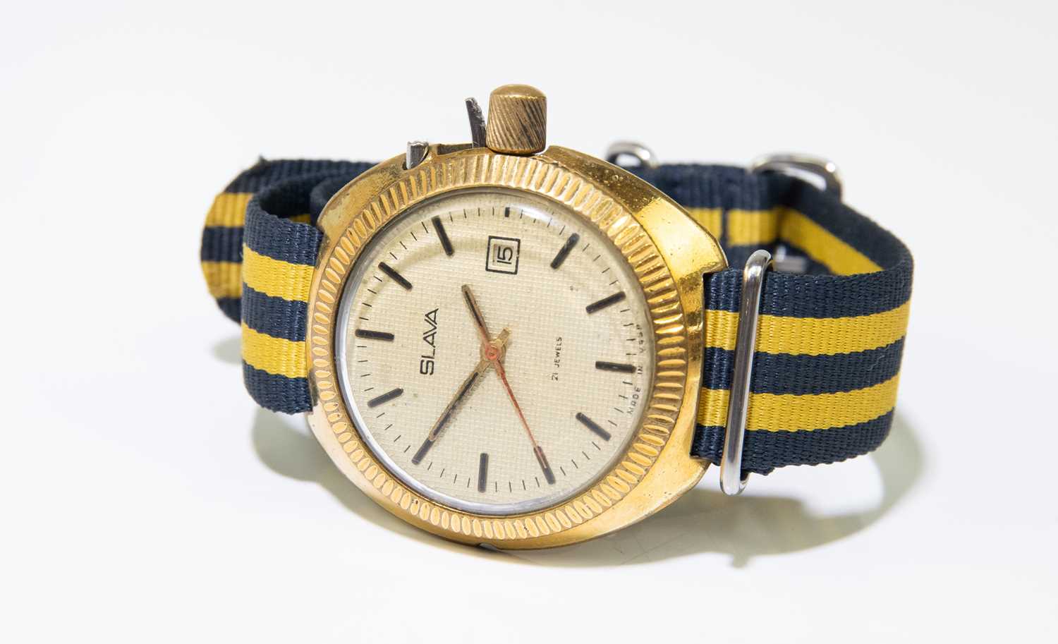 Lot 593 - SLAVA; a Russian pin fire watch, with brass