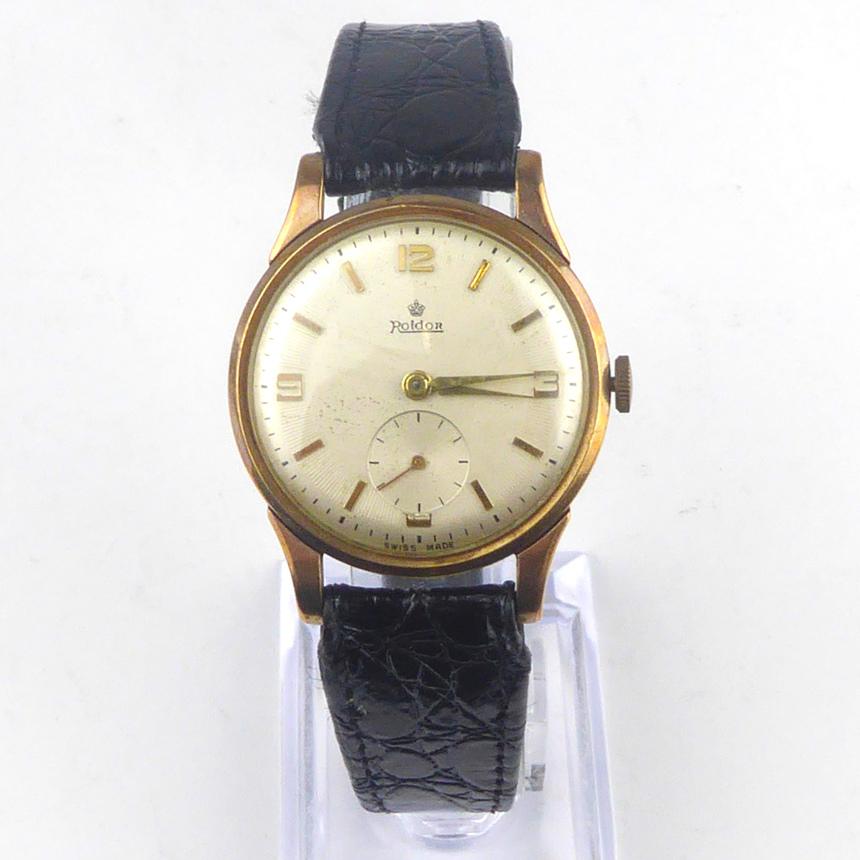 Lot 913 - ROIDOR; a 9ct gold gentlemen's wristwatch,