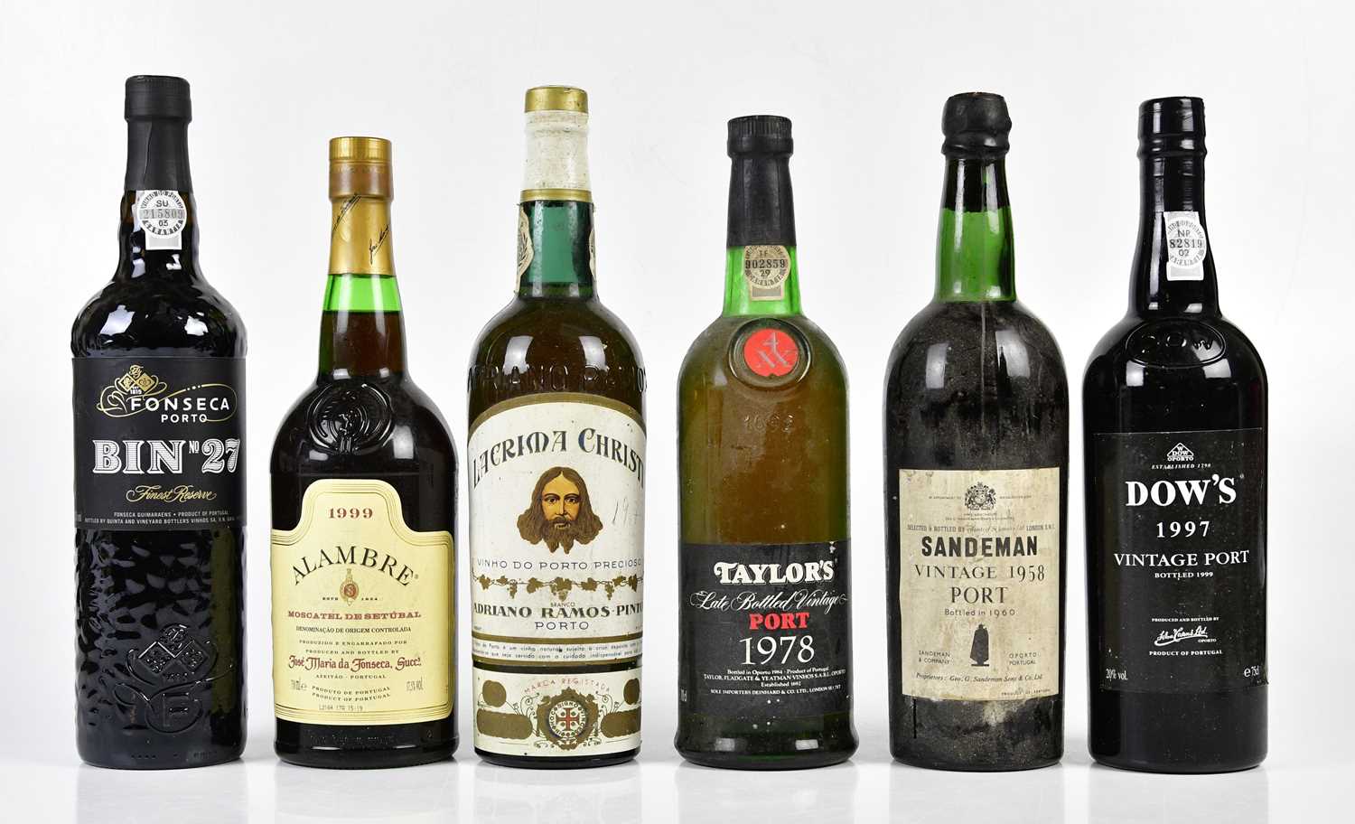 Lot 4032 - PORT; six bottles of mixed port including