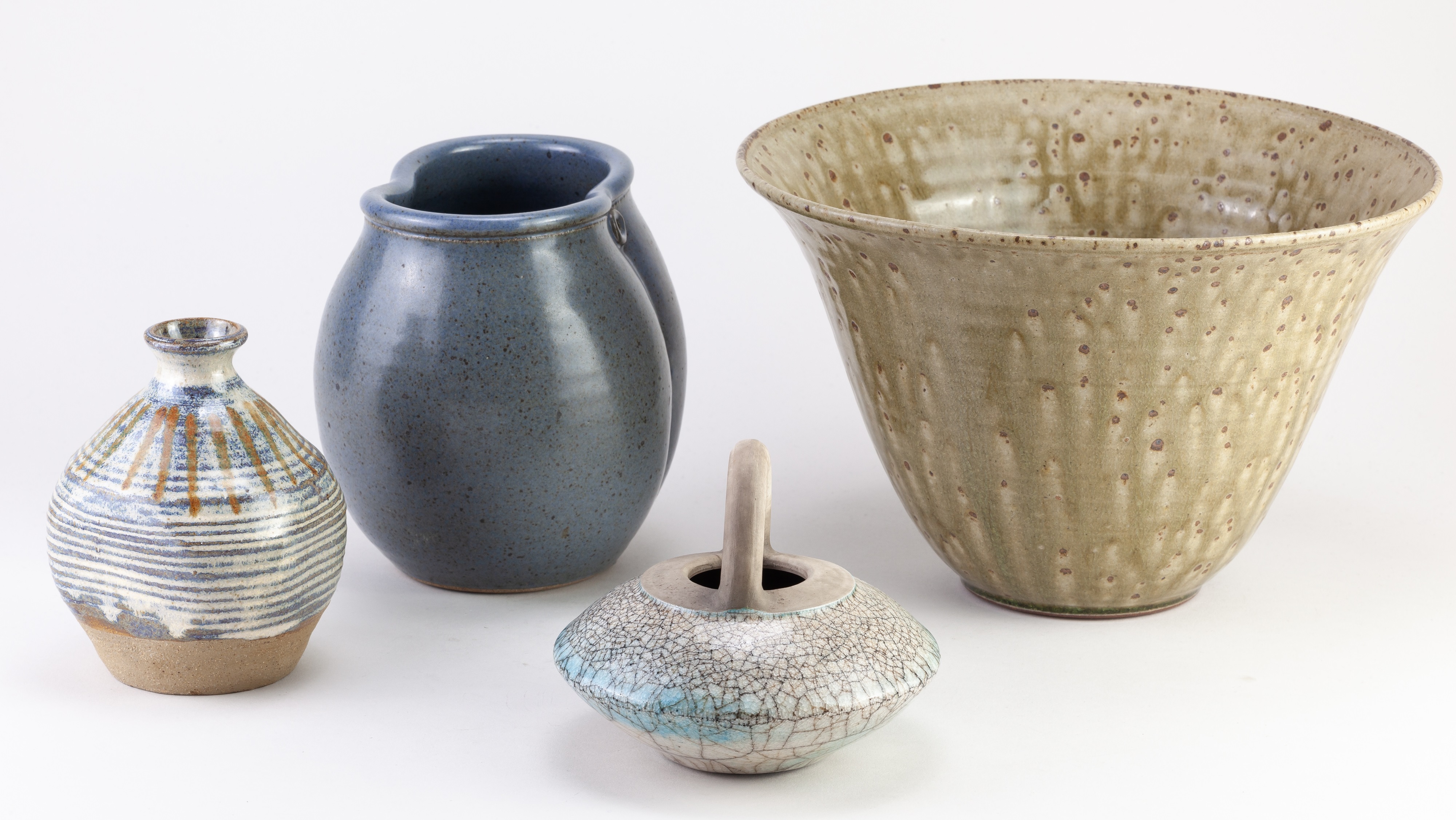 Lot 147 - DAVID LLOYD JONES (1928-1994); a stoneware