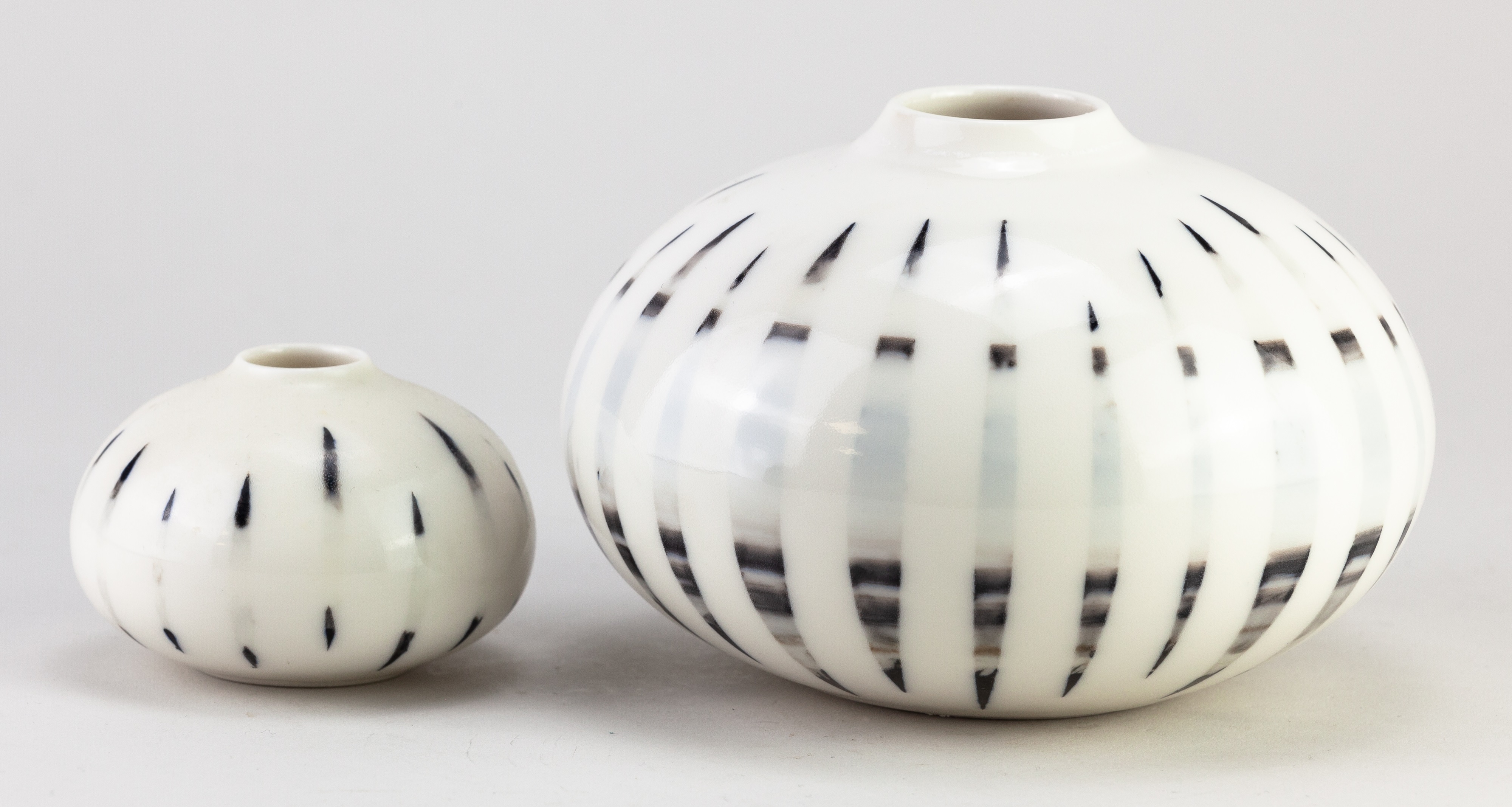 Lot 498 - ROMILLY GRAHAM; a squat porcelain vase