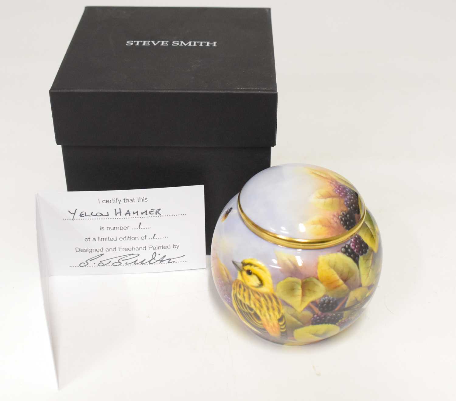 Lot 494 - STEVE SMITH CERAMICS; a boxed free-hand