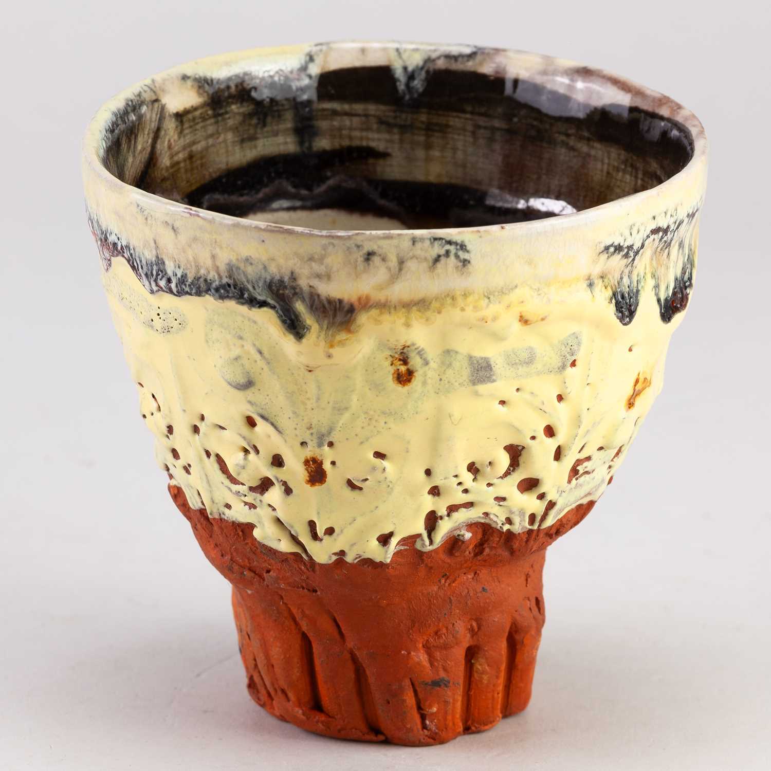 Lot 534 - SIMON CARROLL (1964-2009); an earthenware