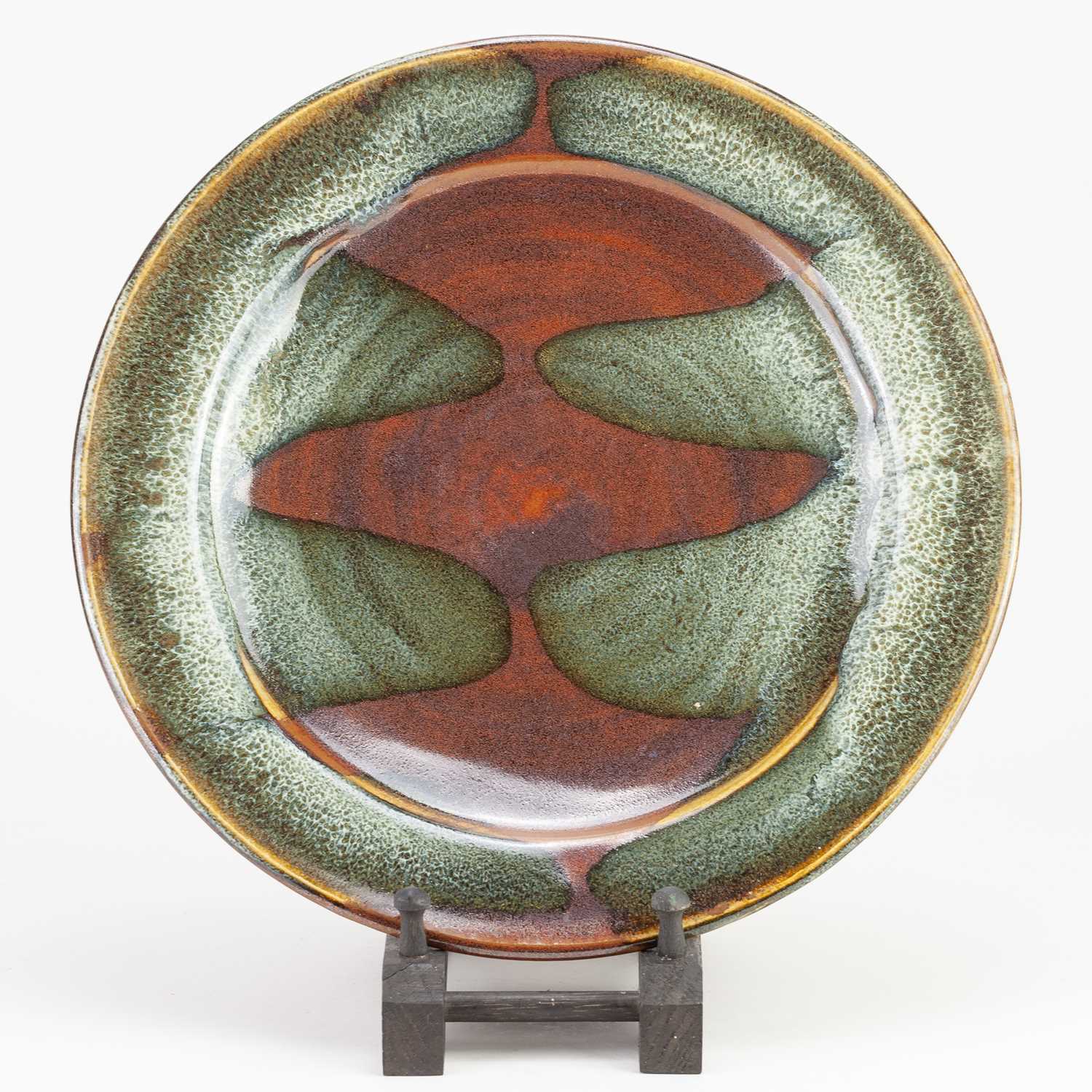 Lot 452 - RAY FINCH (1914-2012) for Winchcombe Pottery;